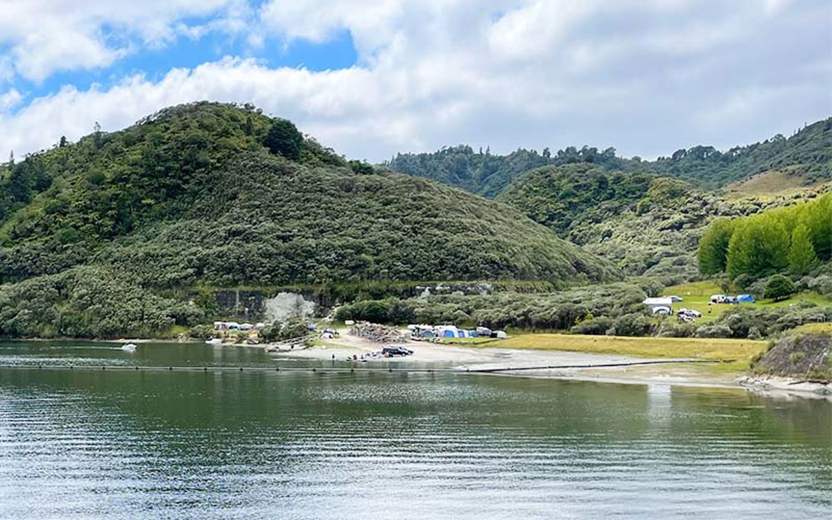 Patea Dam - Overland Navigator - Overland Navigator by Overland New Zealand