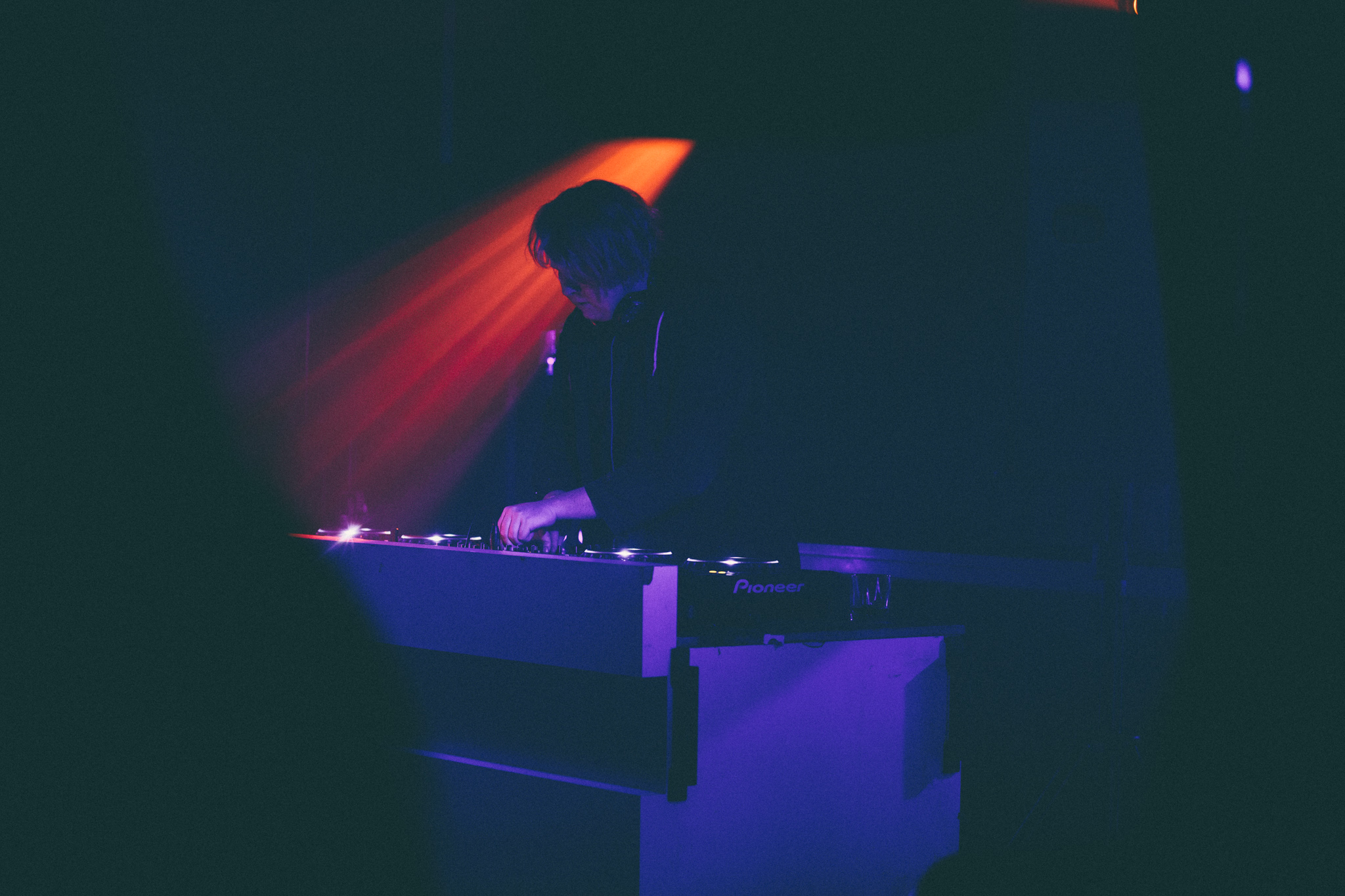 Stooki Sound - Villa | SAVETONIGHT