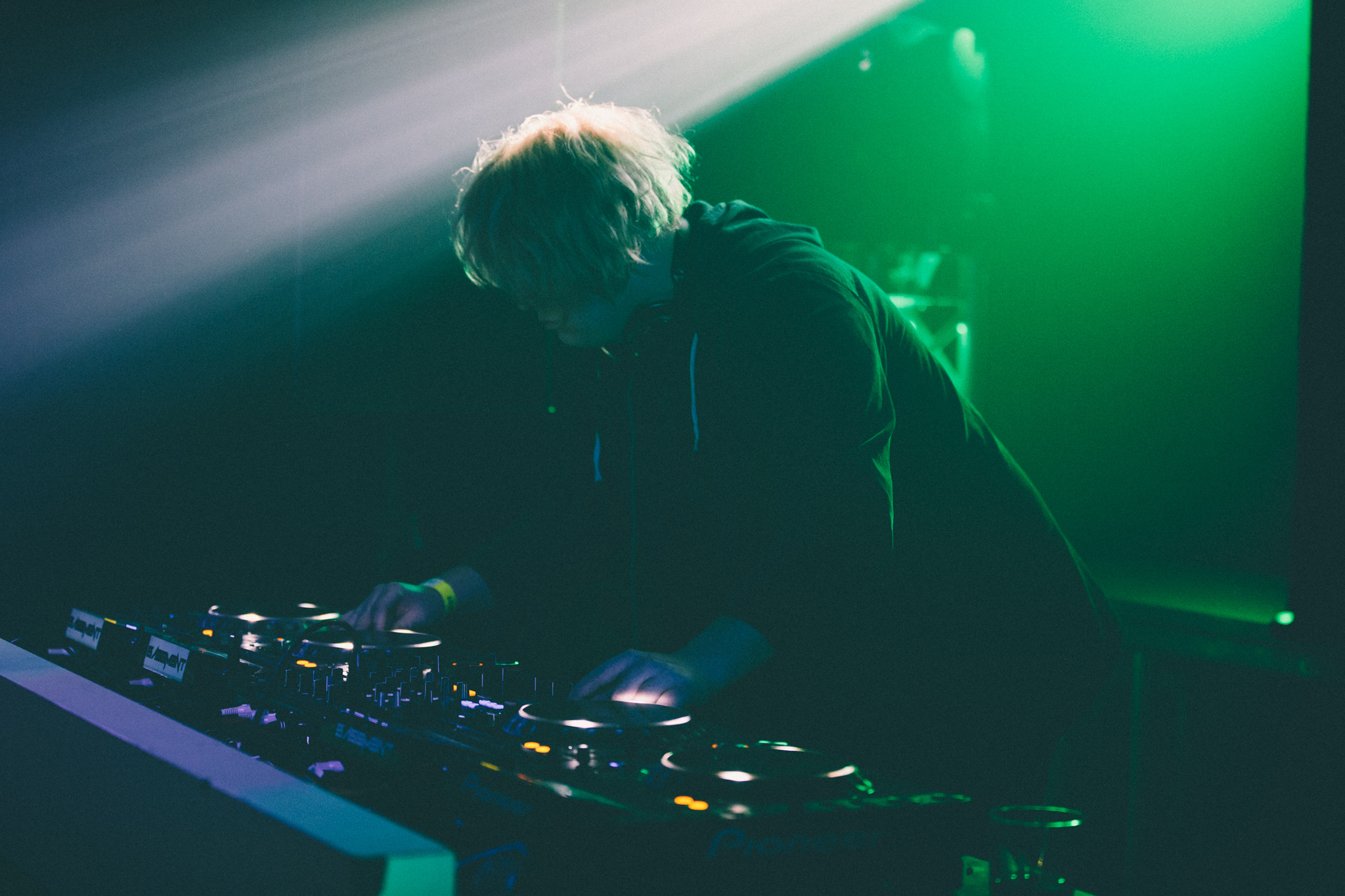 Stooki Sound - Villa | SAVETONIGHT