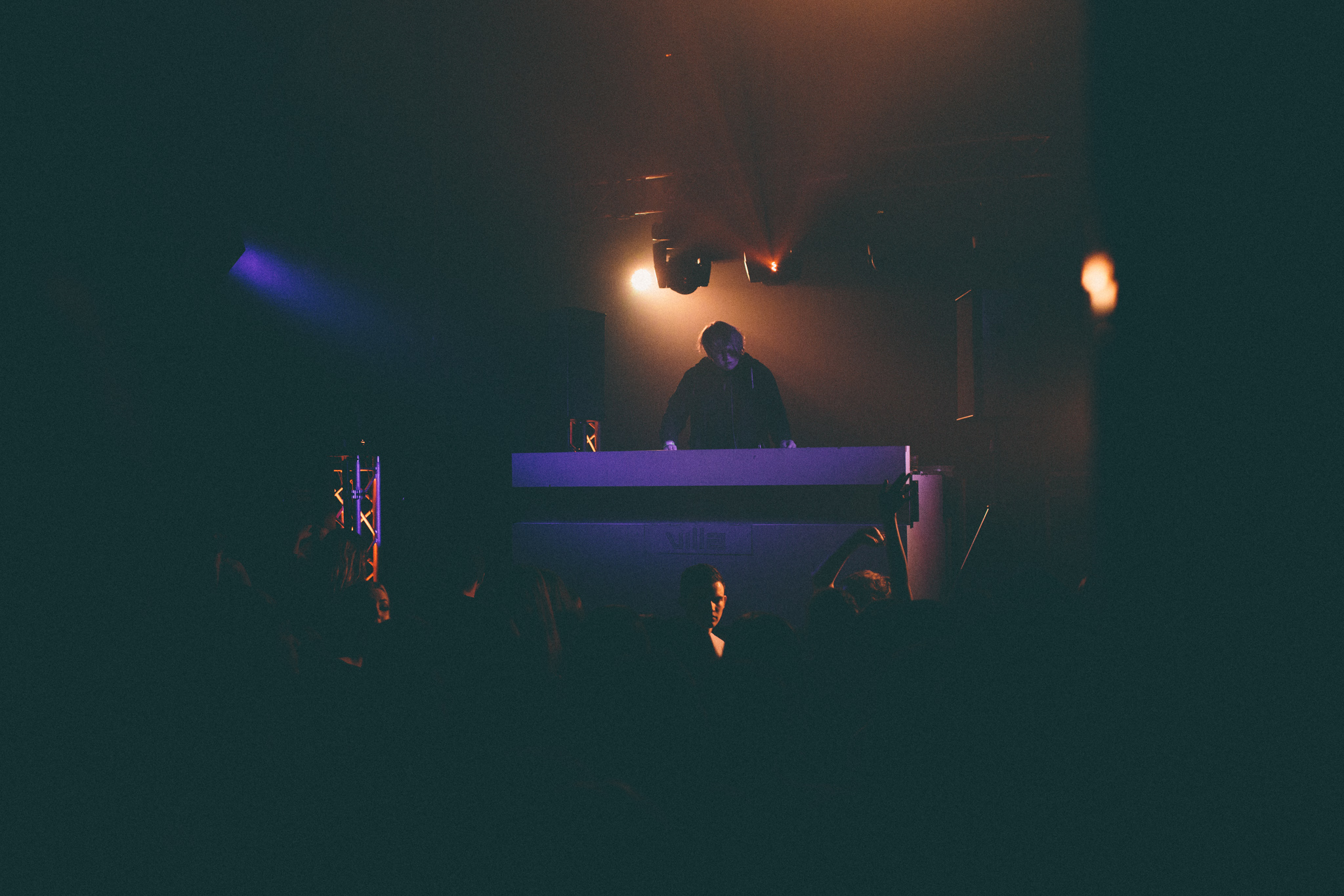 Stooki Sound - Villa | SAVETONIGHT