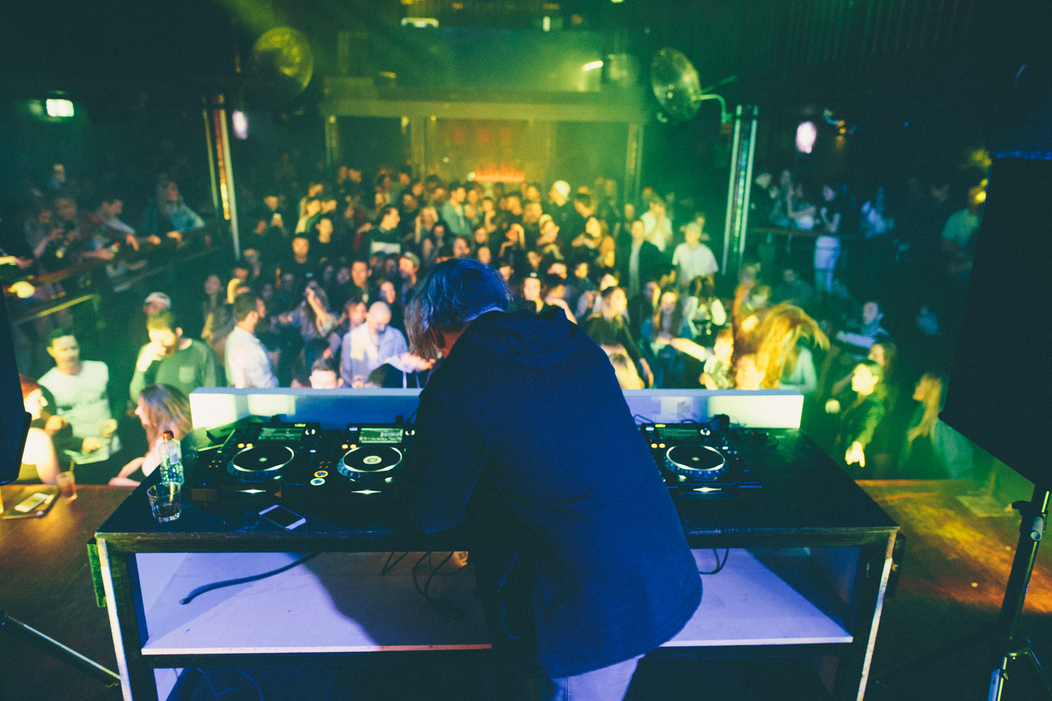 Stooki Sound - Villa | SAVETONIGHT