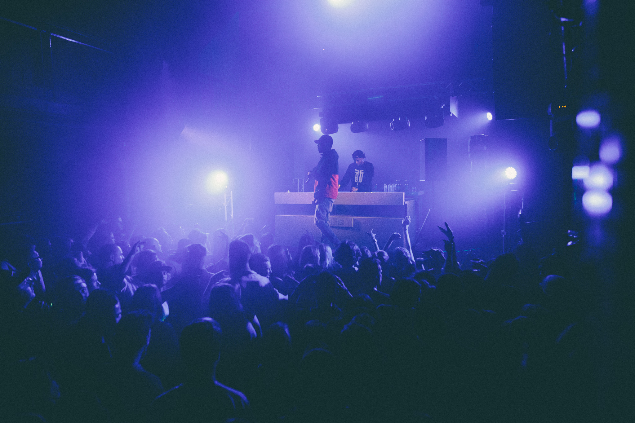 Stooki Sound - Villa | SAVETONIGHT