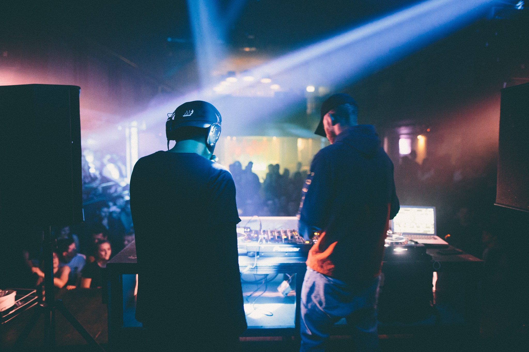 Stooki Sound - Villa | SAVETONIGHT