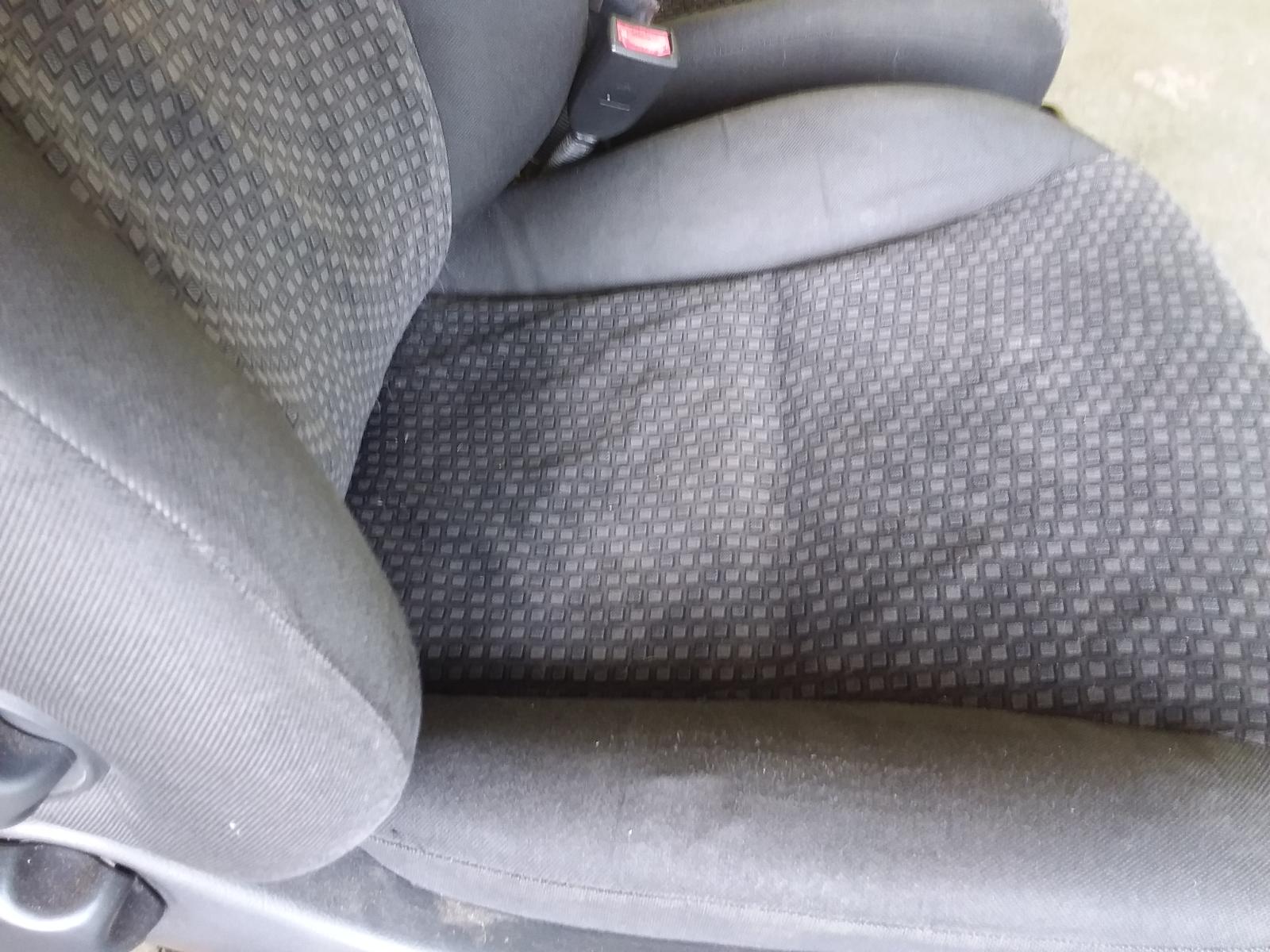 Front Seat Commodore Holden 2005