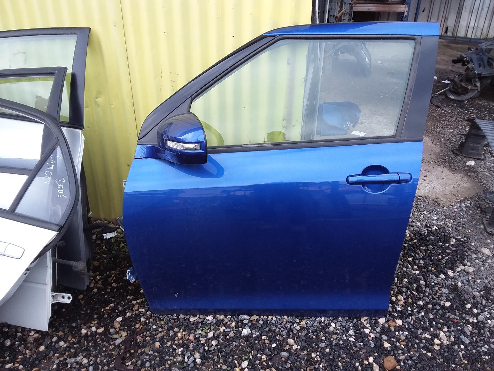 Right Rear Door Sliding Swift Suzuki 2014