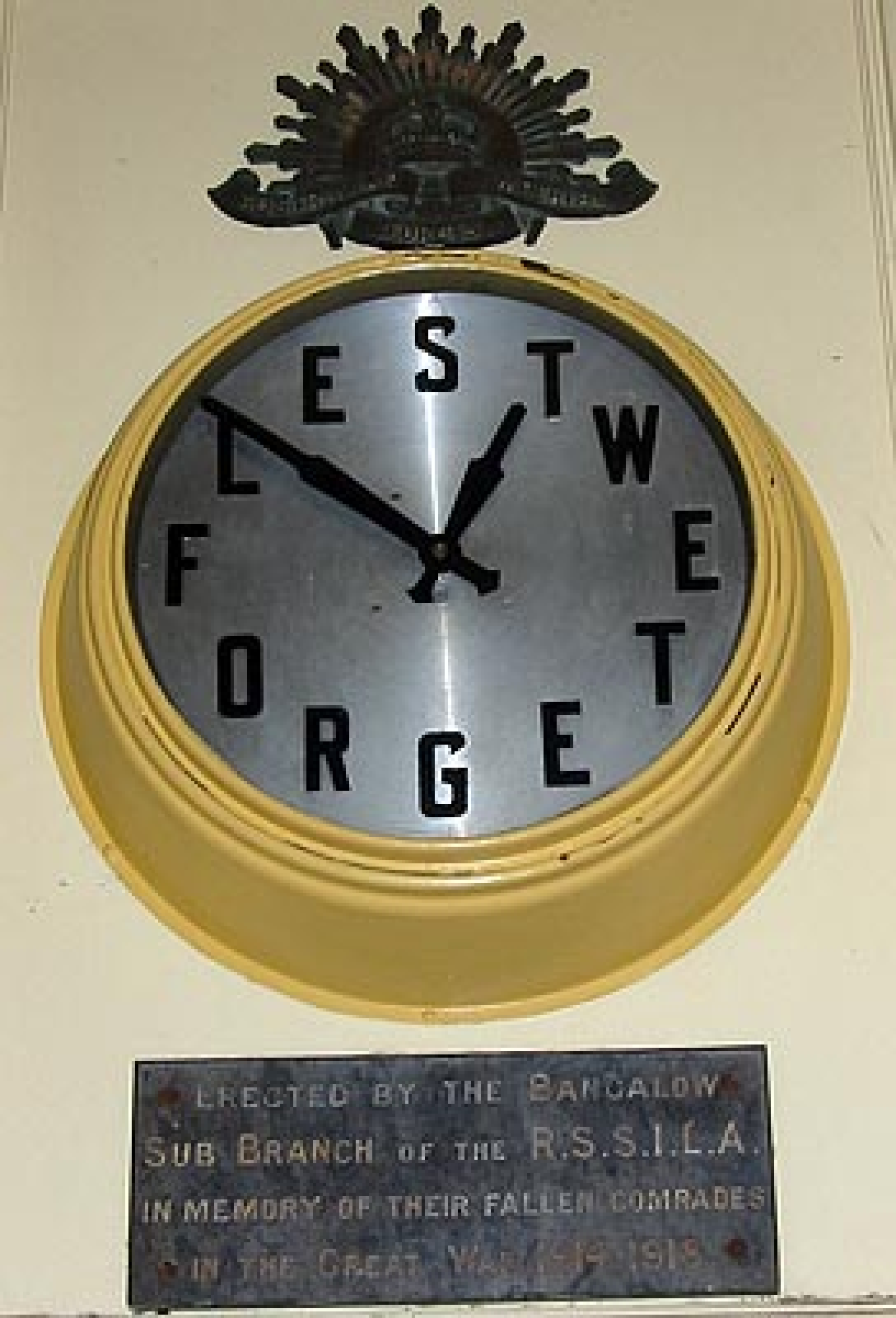 Bangalow First World War Memorial Clock | NSW War Memorials Register