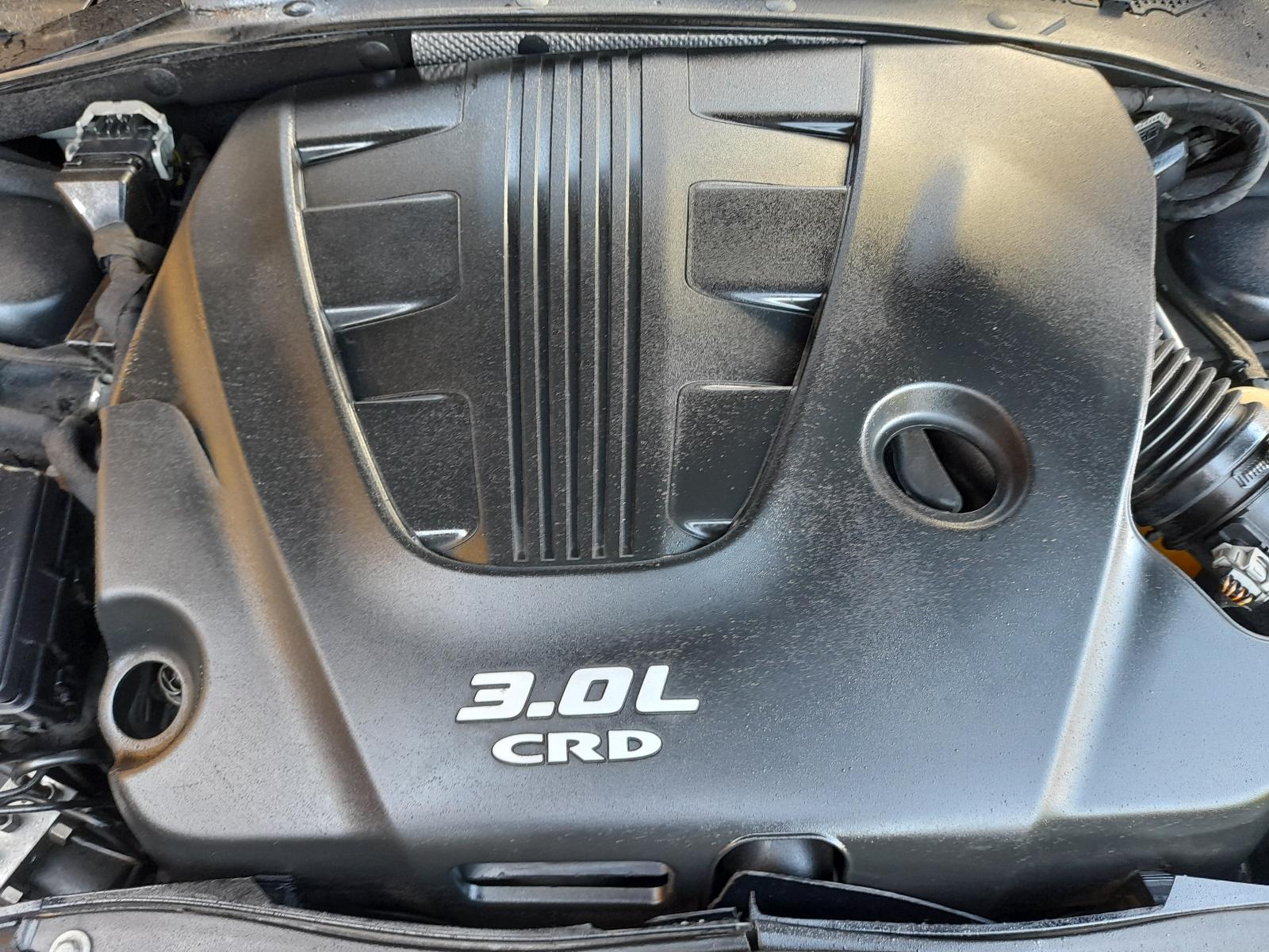 Air Cleaner Duct/Hos 300c Chrysler 2013