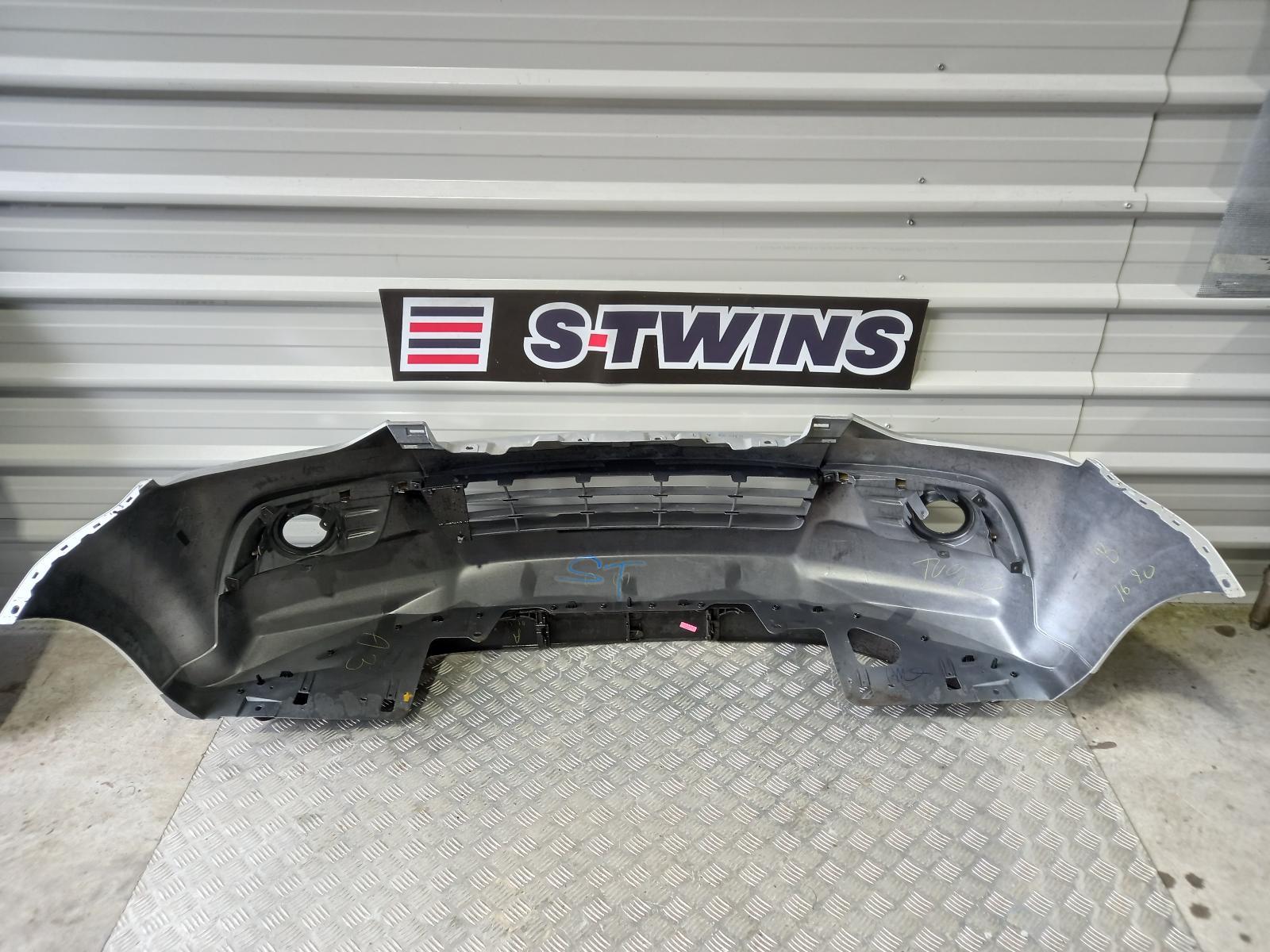 Front Bumper Mu-x Isuzu 2019