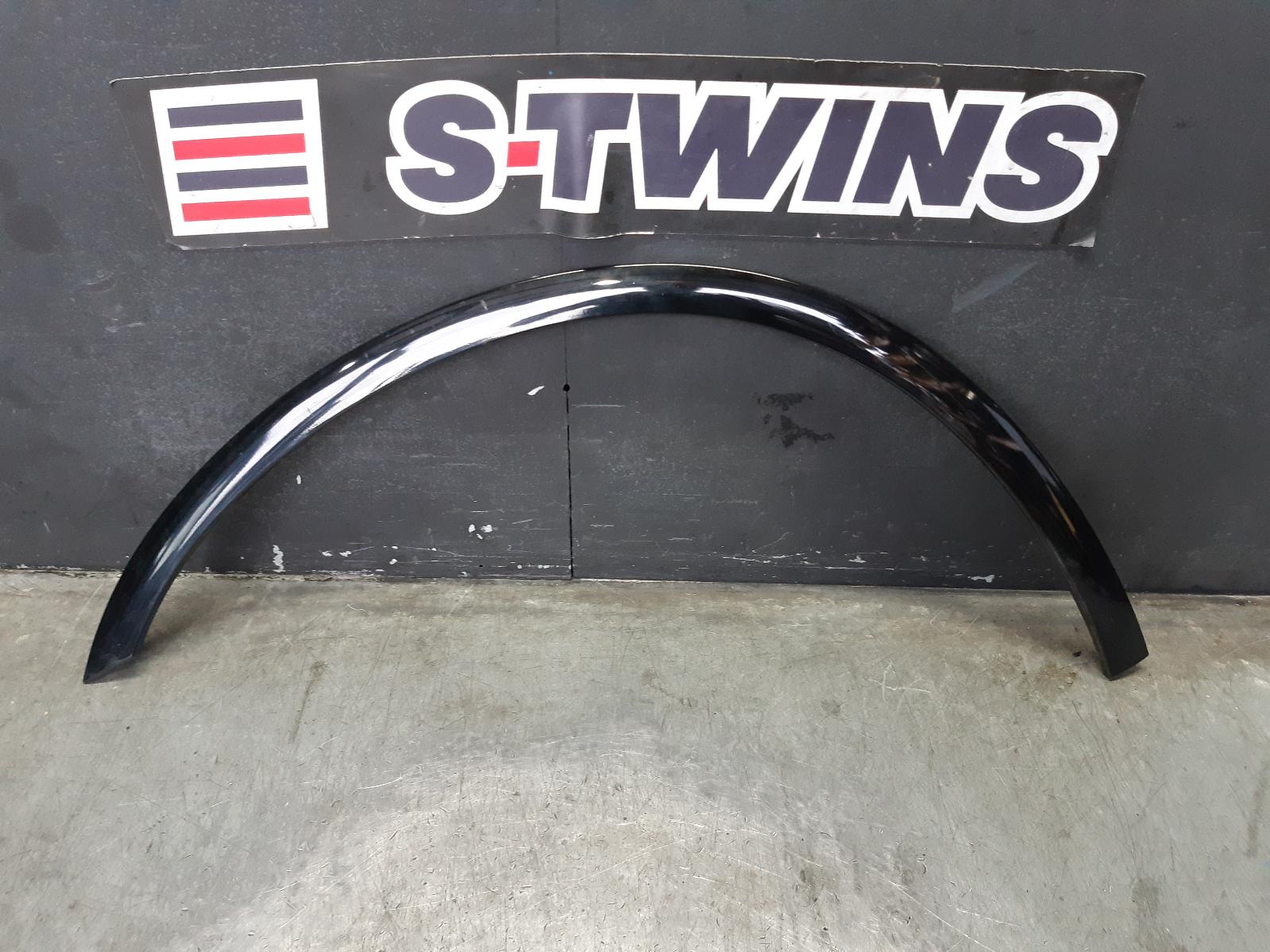 Wheel Arch Flare 300c Chrysler 2013