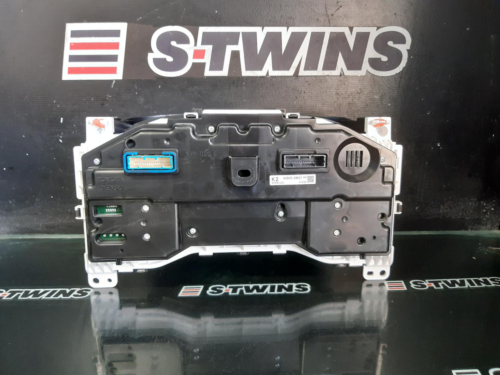 Instrument Cluster Hiace Toyota 2021