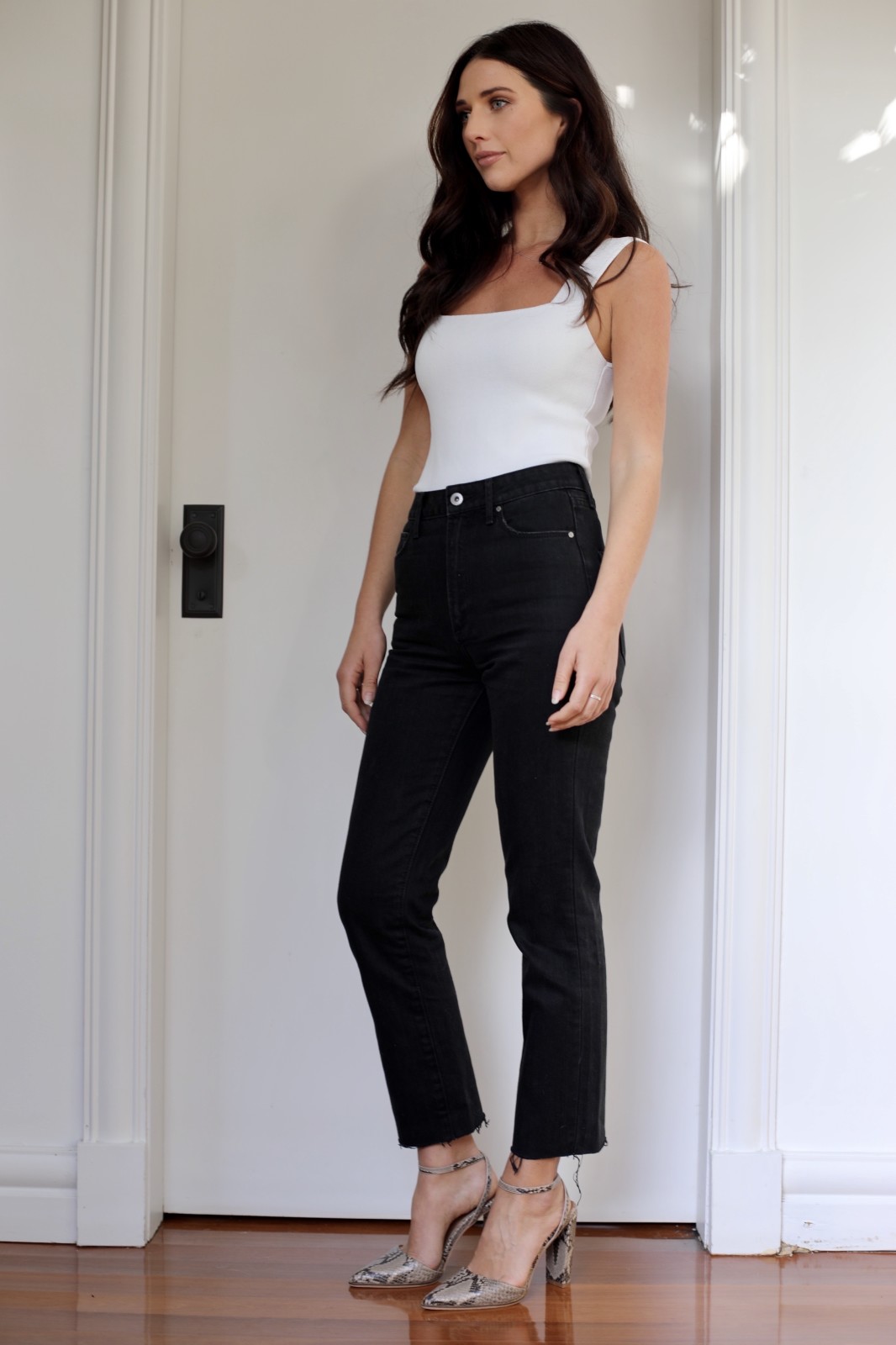 Alexandra T - Model, Creator, Actor - theright.fit