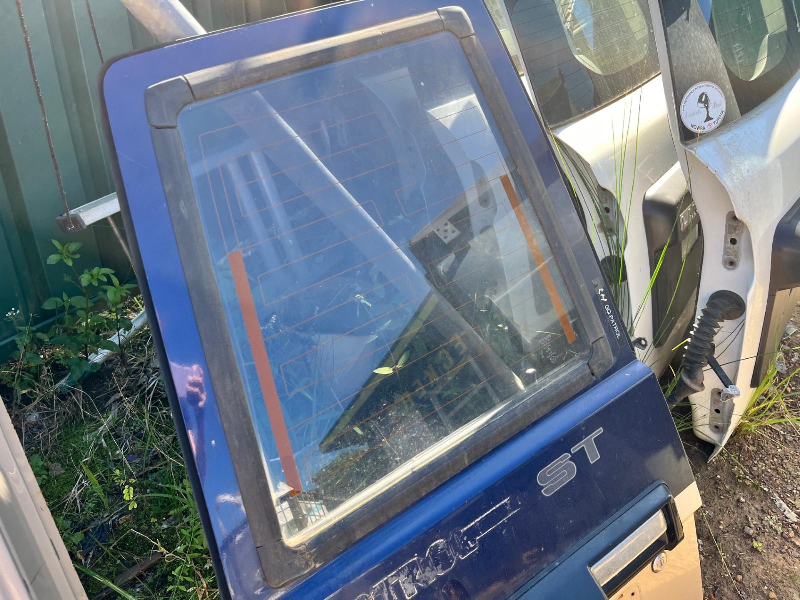 Rear/Tailgate Glass PATROL NISSAN 1995