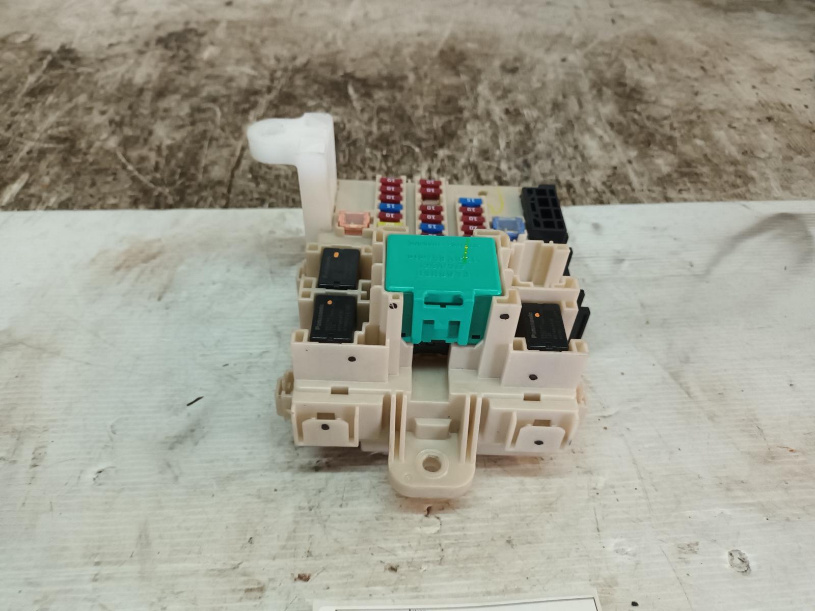 Fuse Box Dmax Isuzu 2020