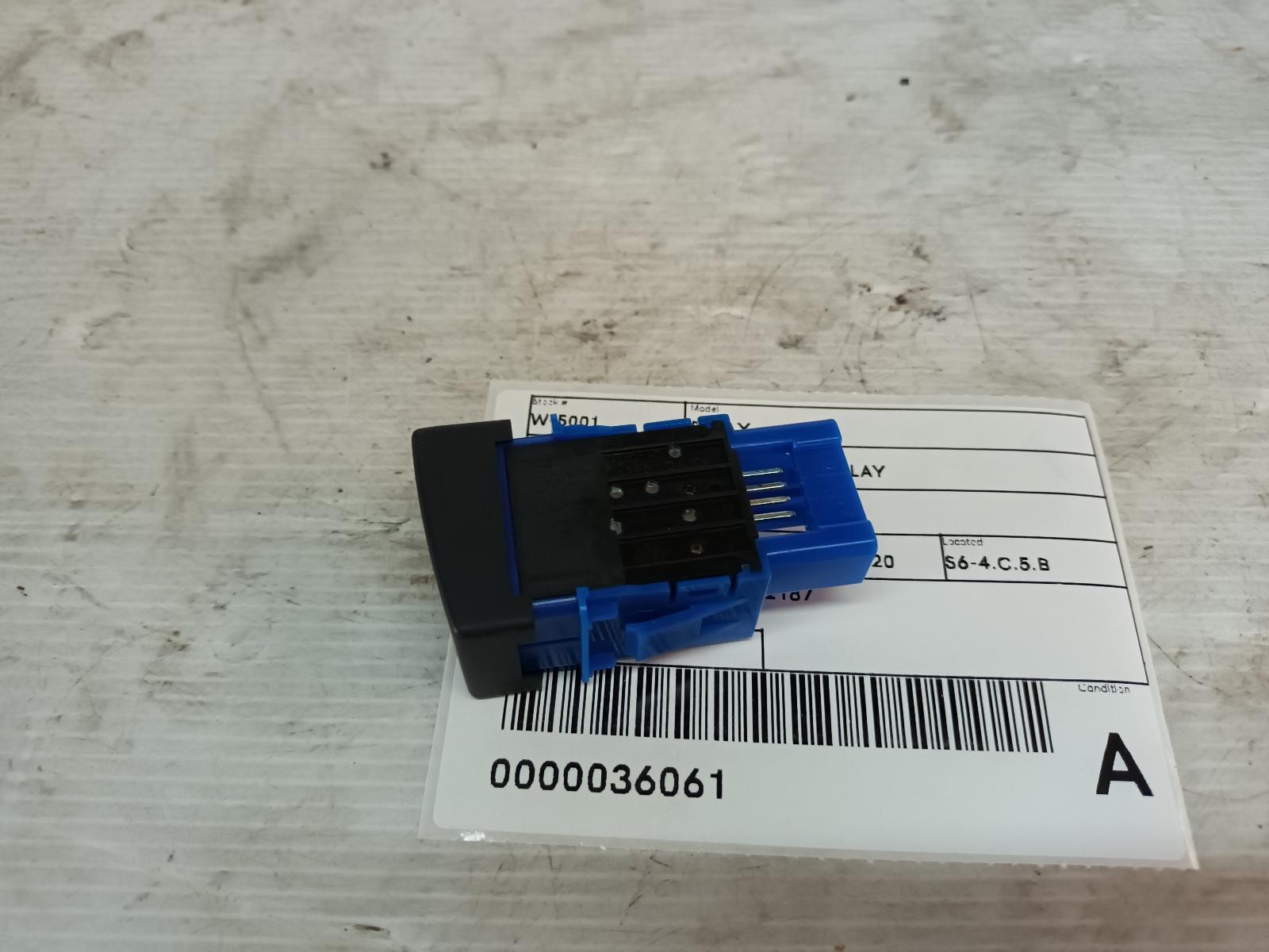 Misc Switch/Relay Dmax Isuzu 2020