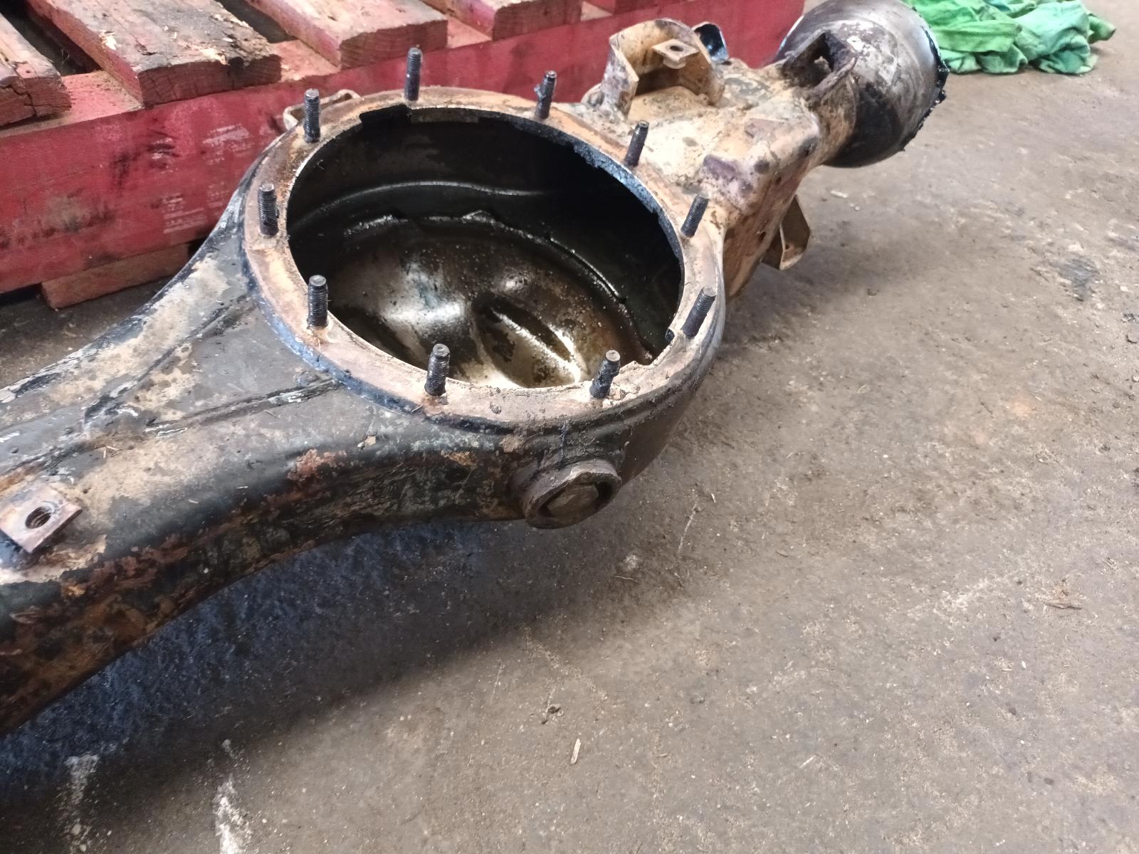 Front Diff Housing Landcruiser Toyota 1994