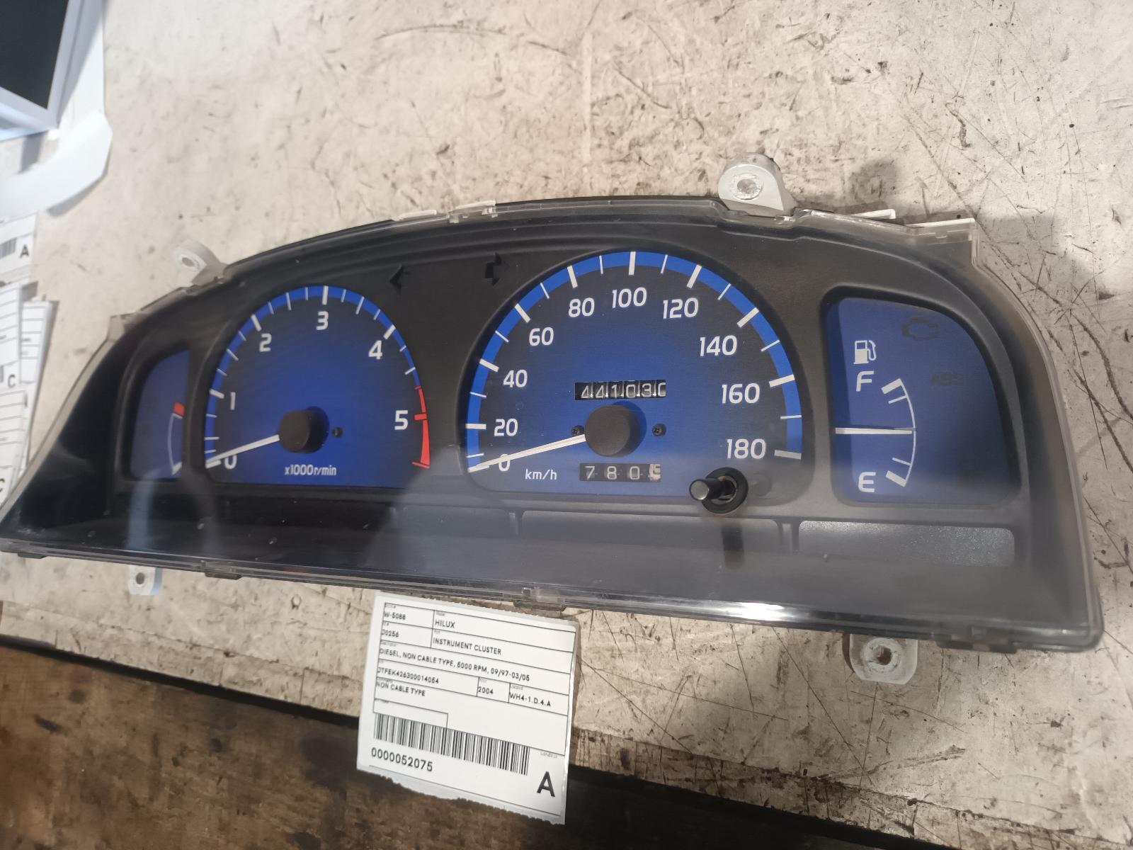 Instrument Cluster Hilux Toyota 2004