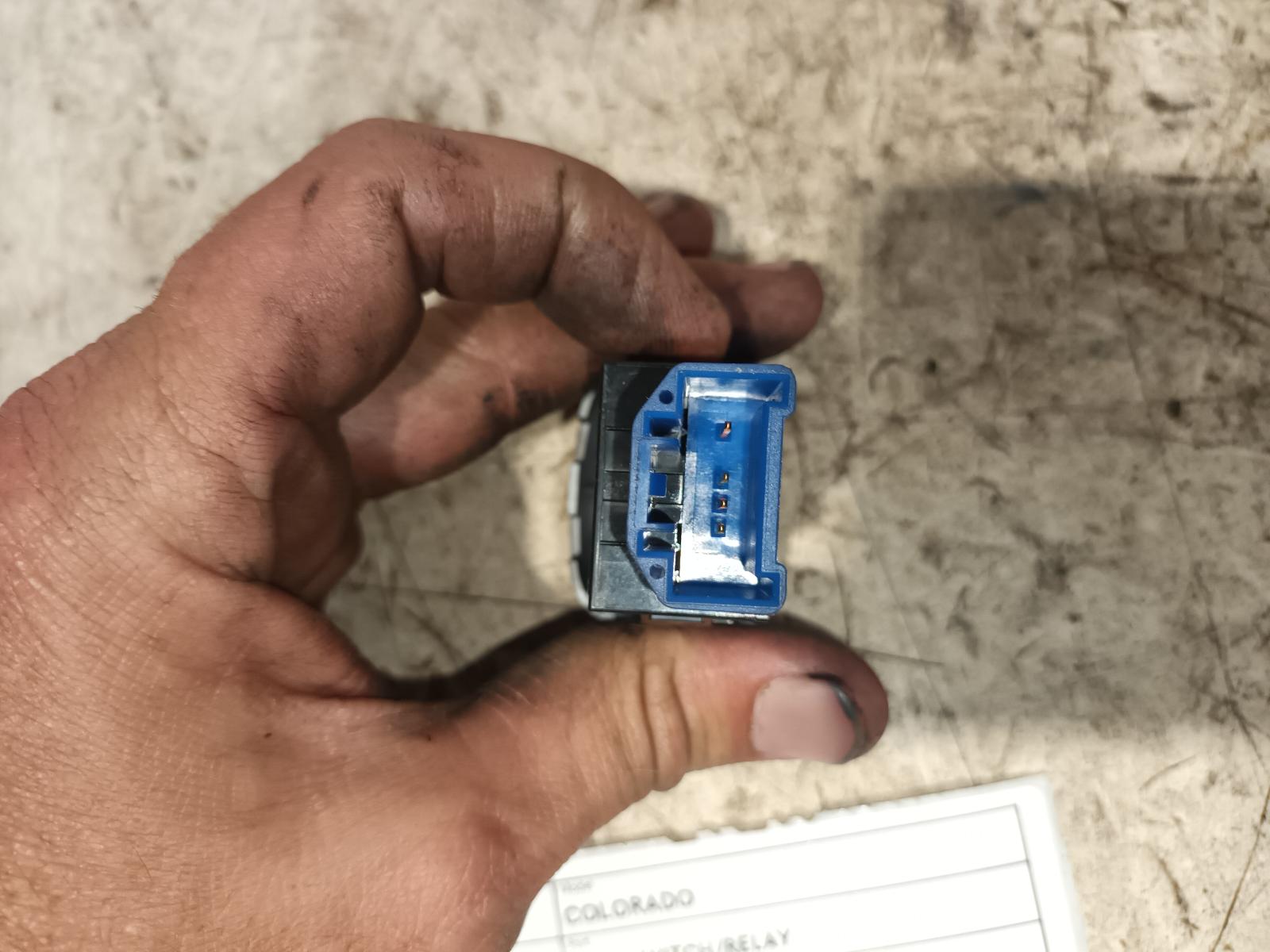 Misc Switch/Relay Colorado Holden 2015