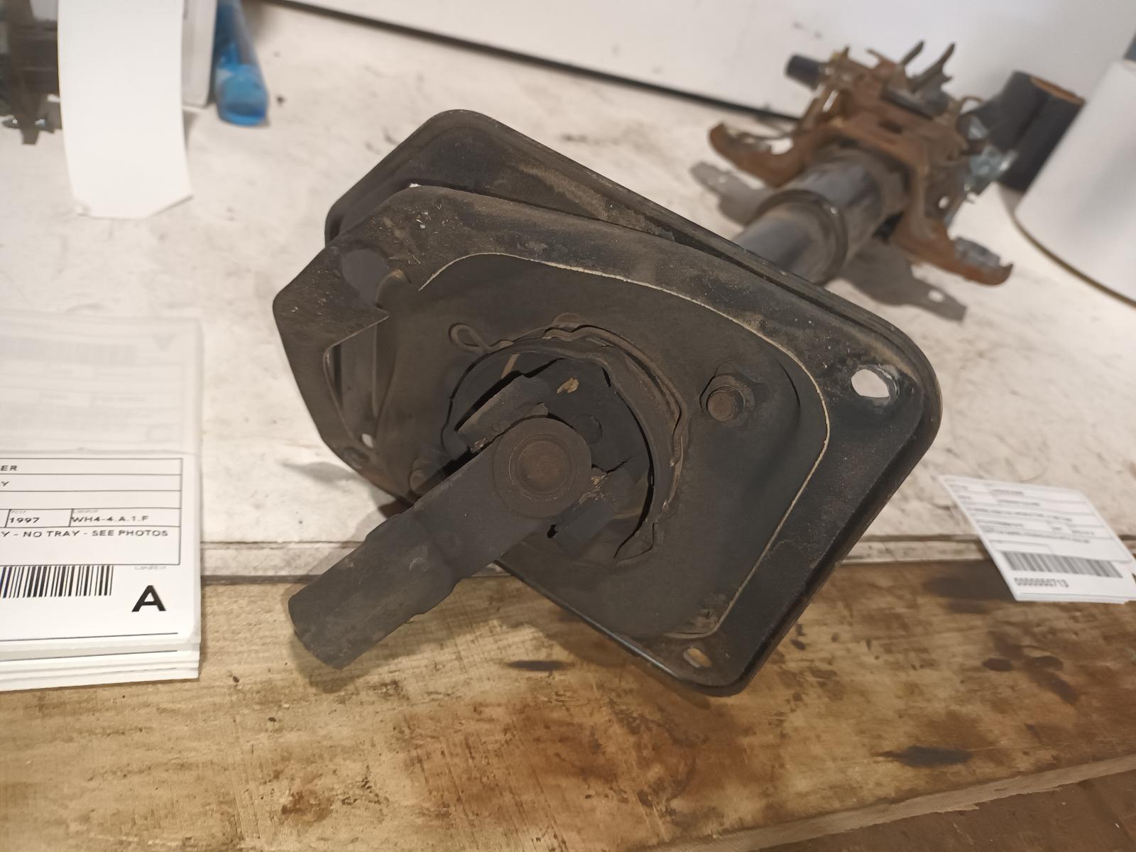 Column Landcruiser Toyota 1997