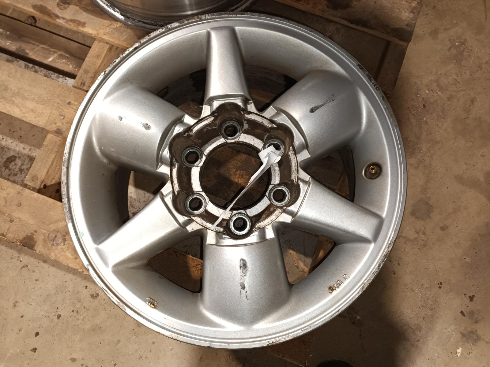 Wheel Mag Pathfinder Nissan 1999