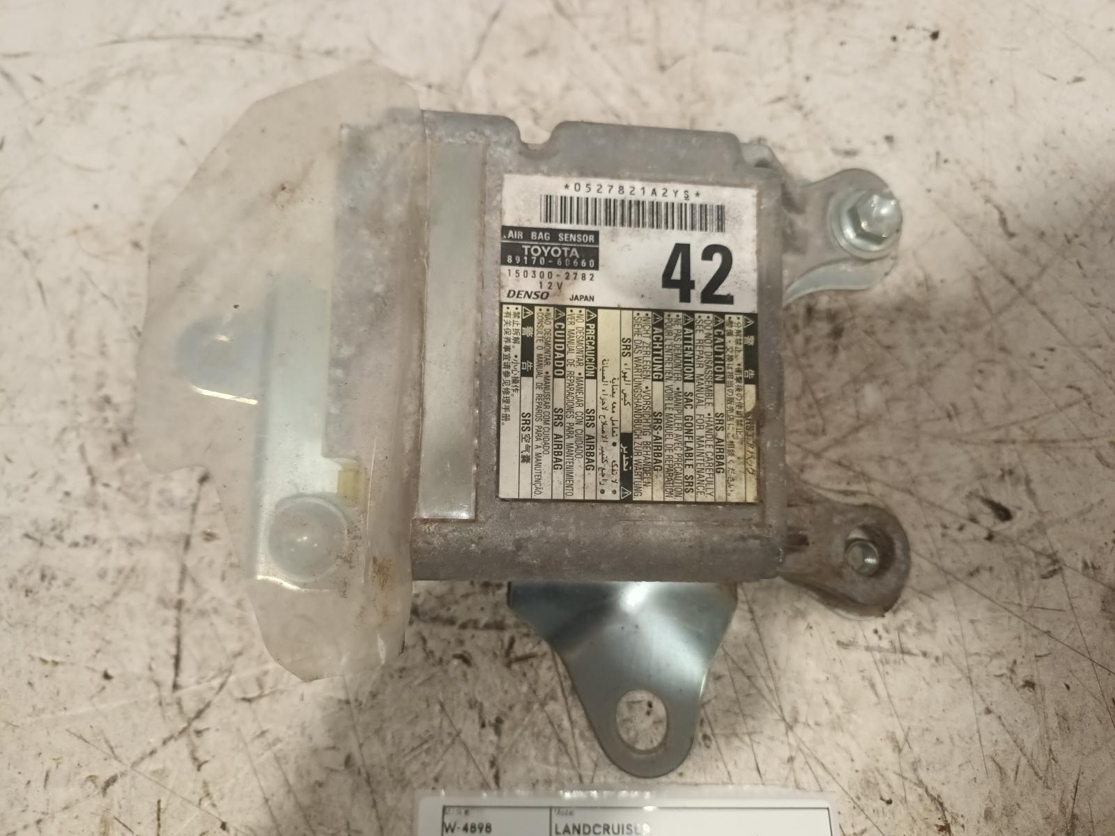 Airbag Module/Sensor Landcruiser Toyota 2013