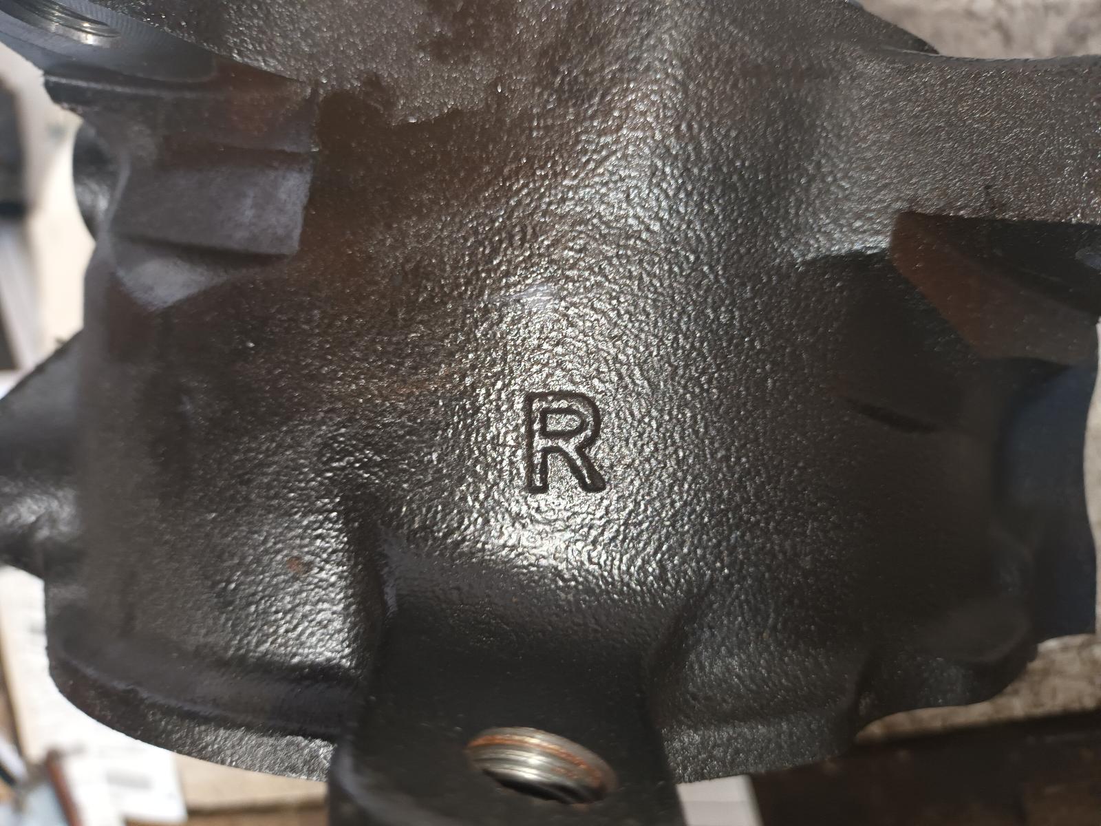 Swivel Hub Landcruiser Toyota 2023