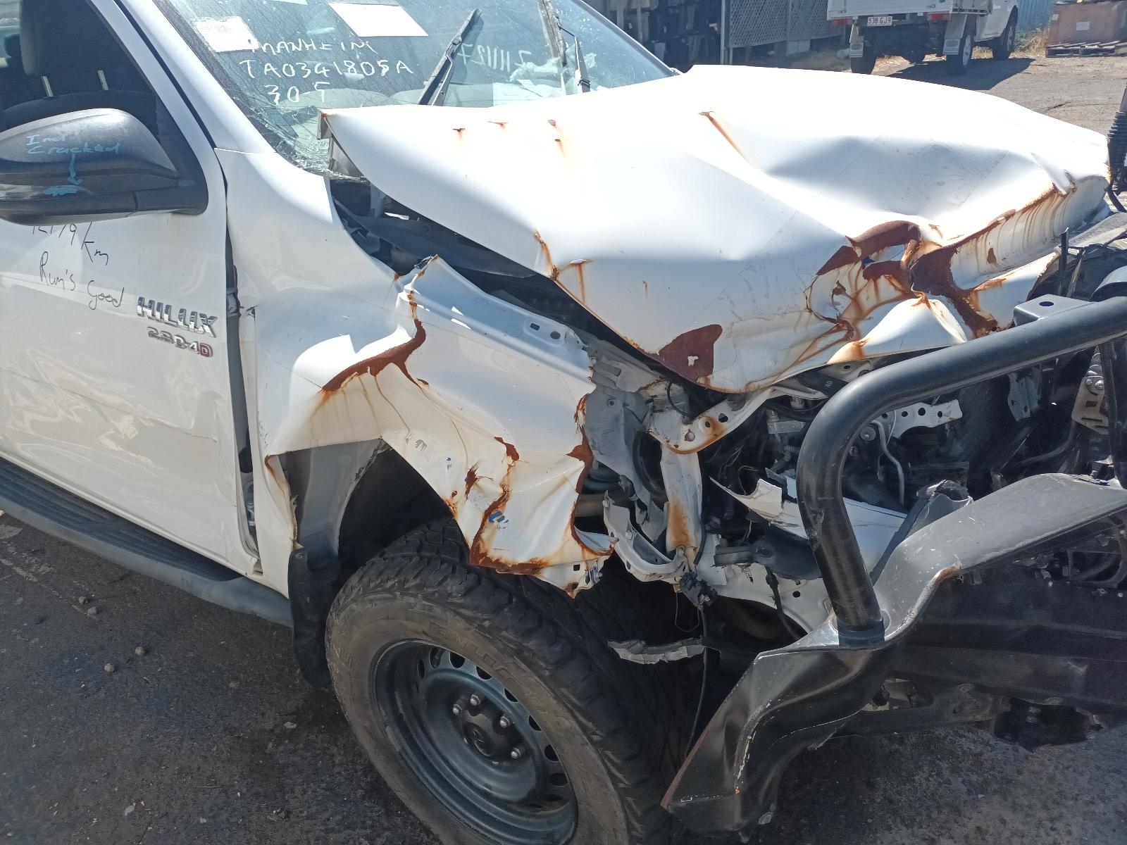 Left Indicator/Fog/Side Hilux Toyota 2018