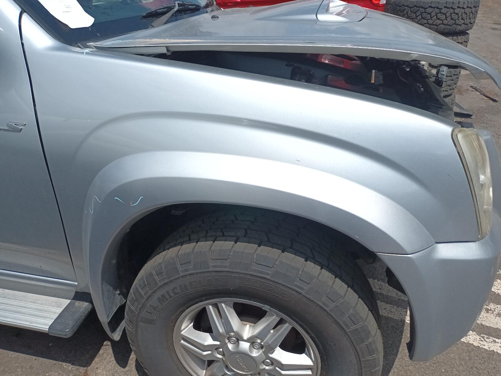 Clock Dmax Isuzu 2011