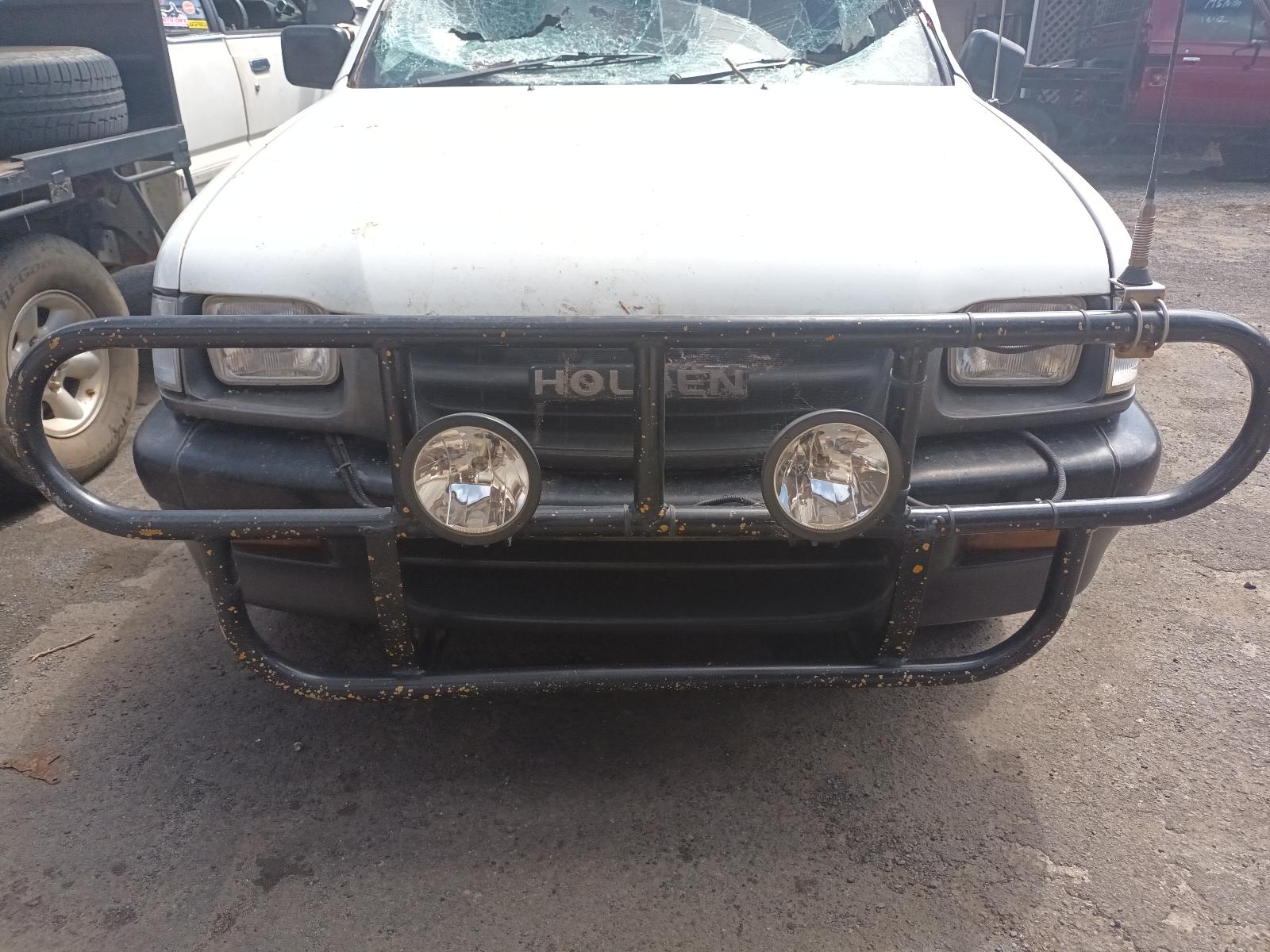 Radiator Rodeo Holden 1999