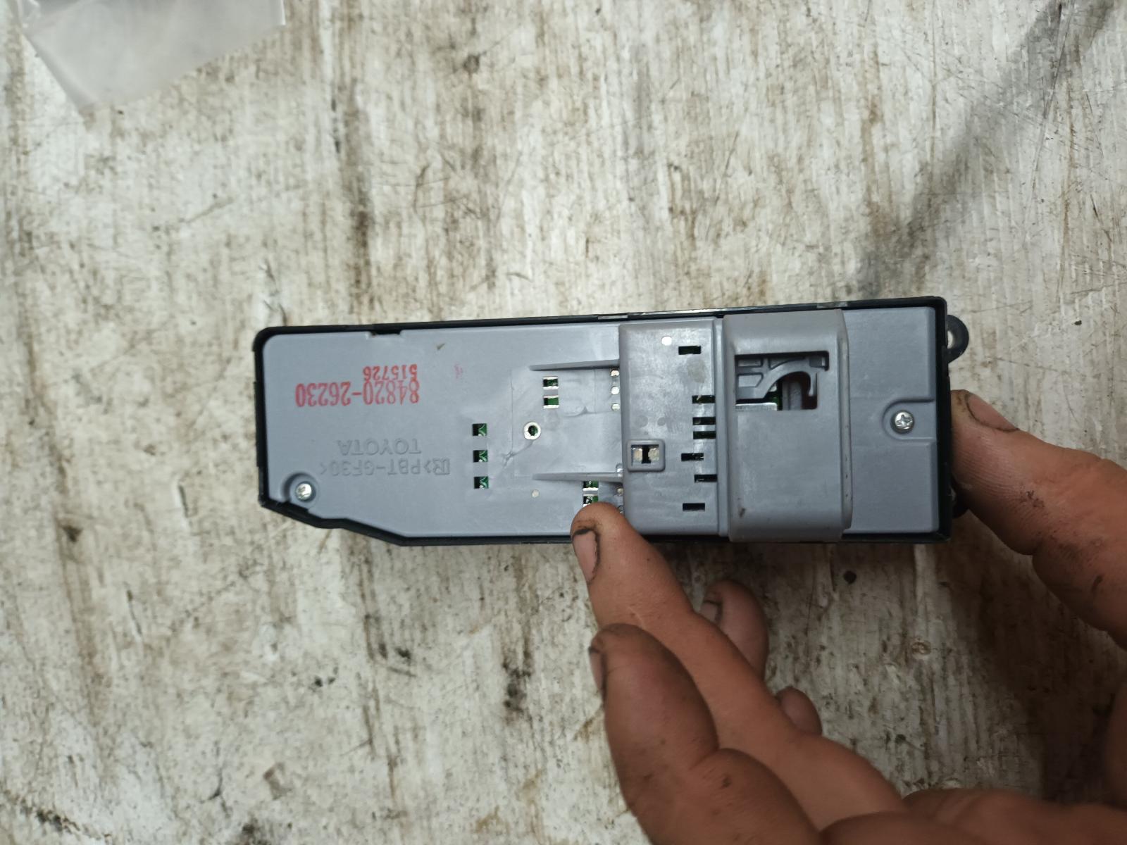 Pwr Dr Wind Switch Hiace Toyota 2016