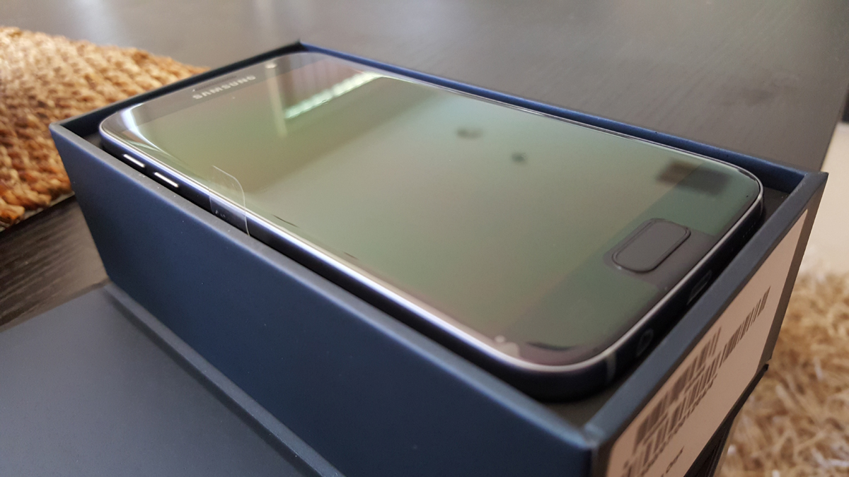Review: Samsung Galaxy S7 - techAU