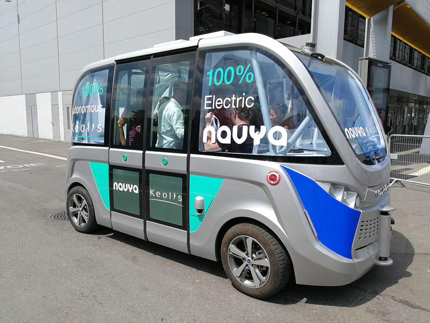 Navya says a bigger version of their EV autonomous bus is coming, will ...