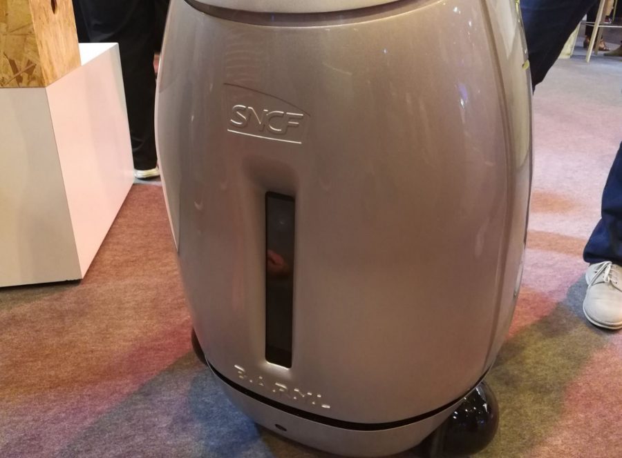 This robot rubbish bin comes to you instead - techAU