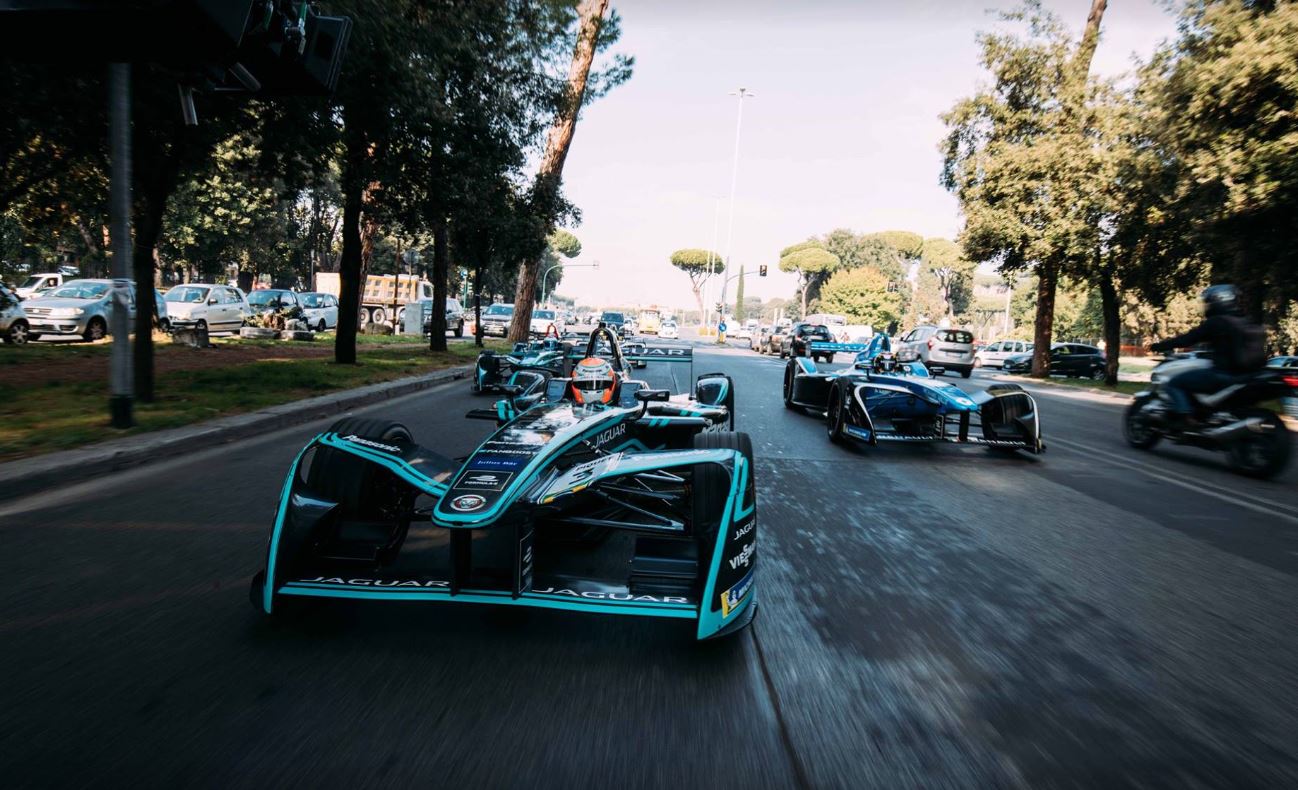 Formula E innovation extends to cable camera - techAU