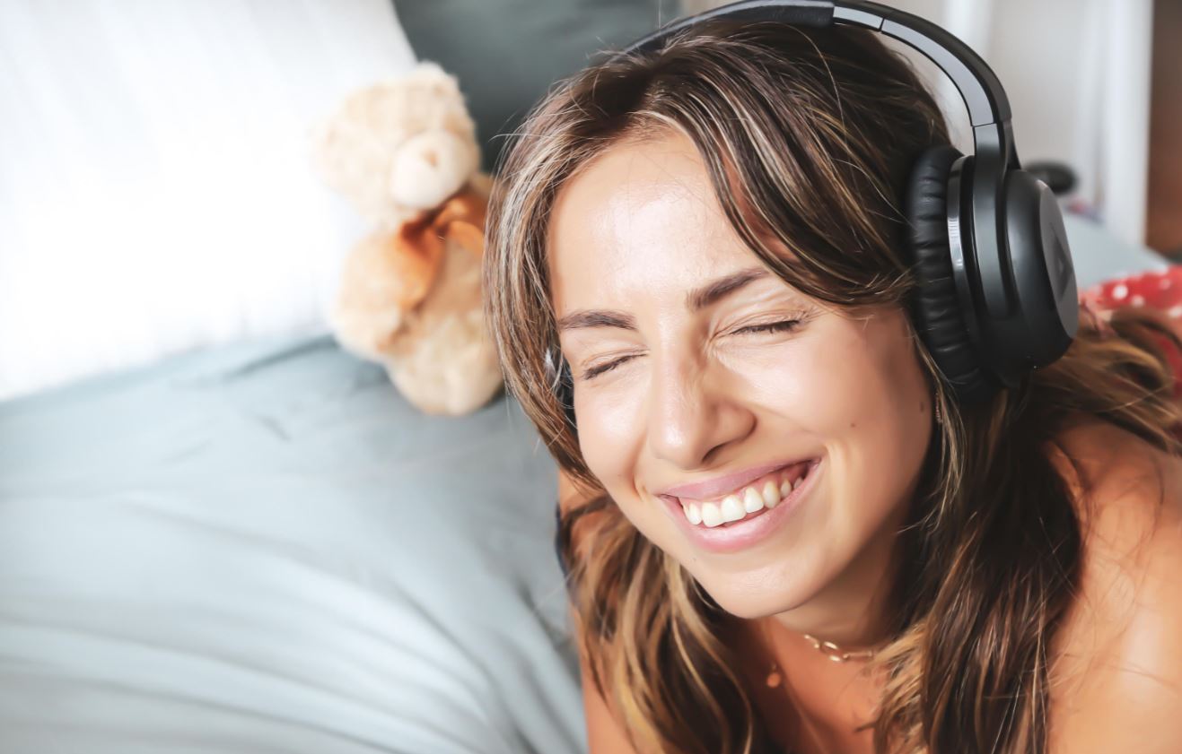 Brisbane doctors create Audera Headphones - techAU