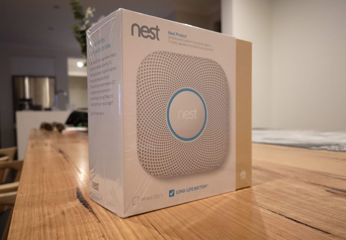 Review: Nest Protect turns the humble smoke detector into an IoT device ...