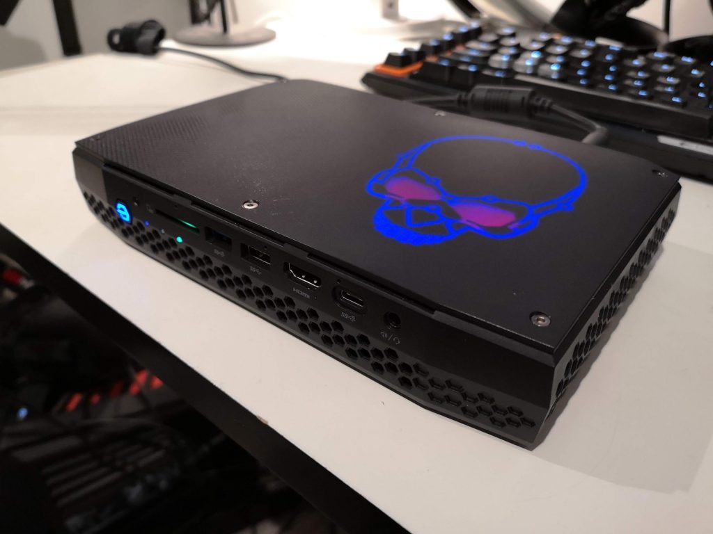 Review: Intel NUC (NUC8i7HVK) the portable PC with ports for days - techAU