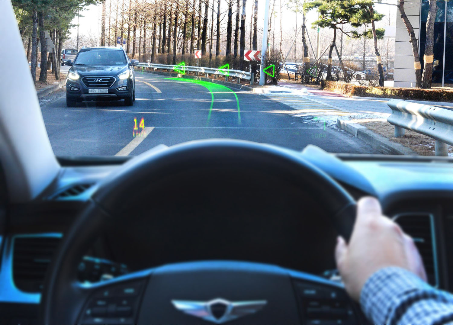 Hyundai and WayRay unveil new AR nav system at CES - techAU