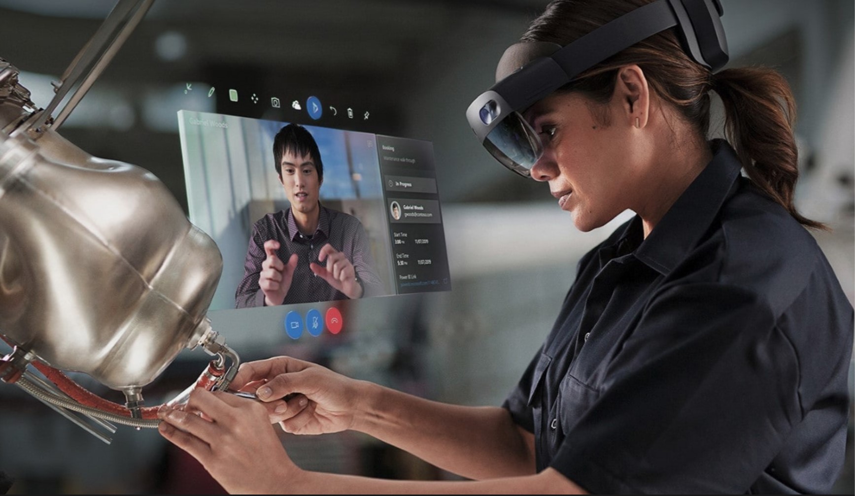 Microsoft announces HoloLens 2 doubles Field of View, authenticates ...