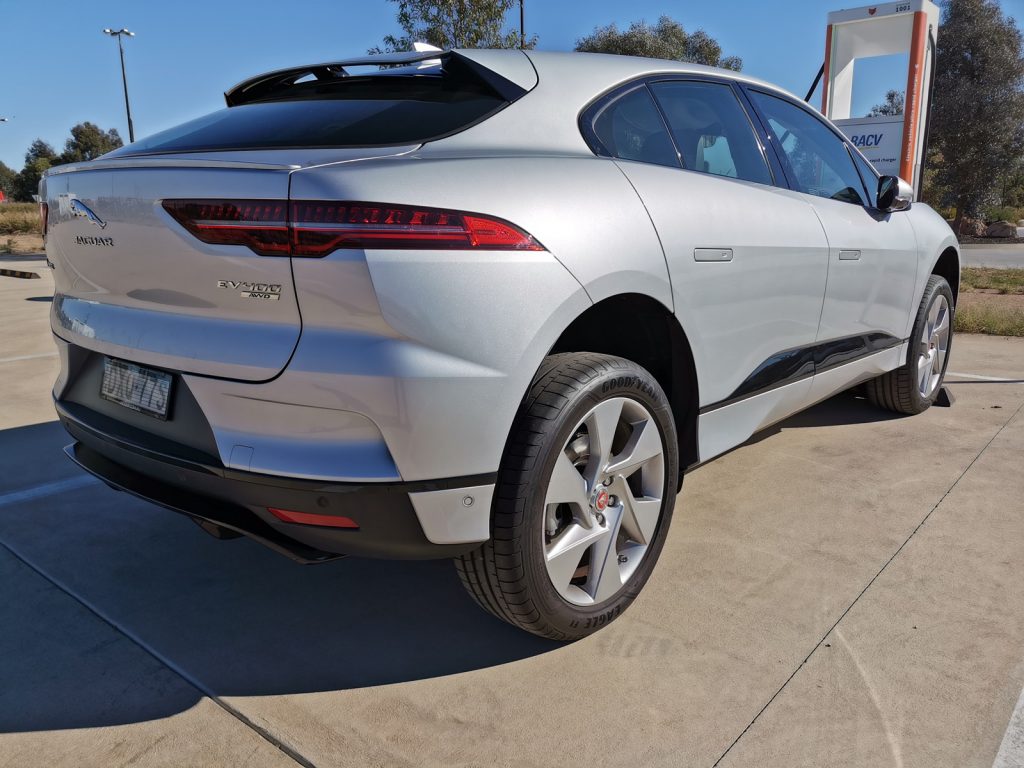 Review: 2019 Jaguar IPACE SE - techAU