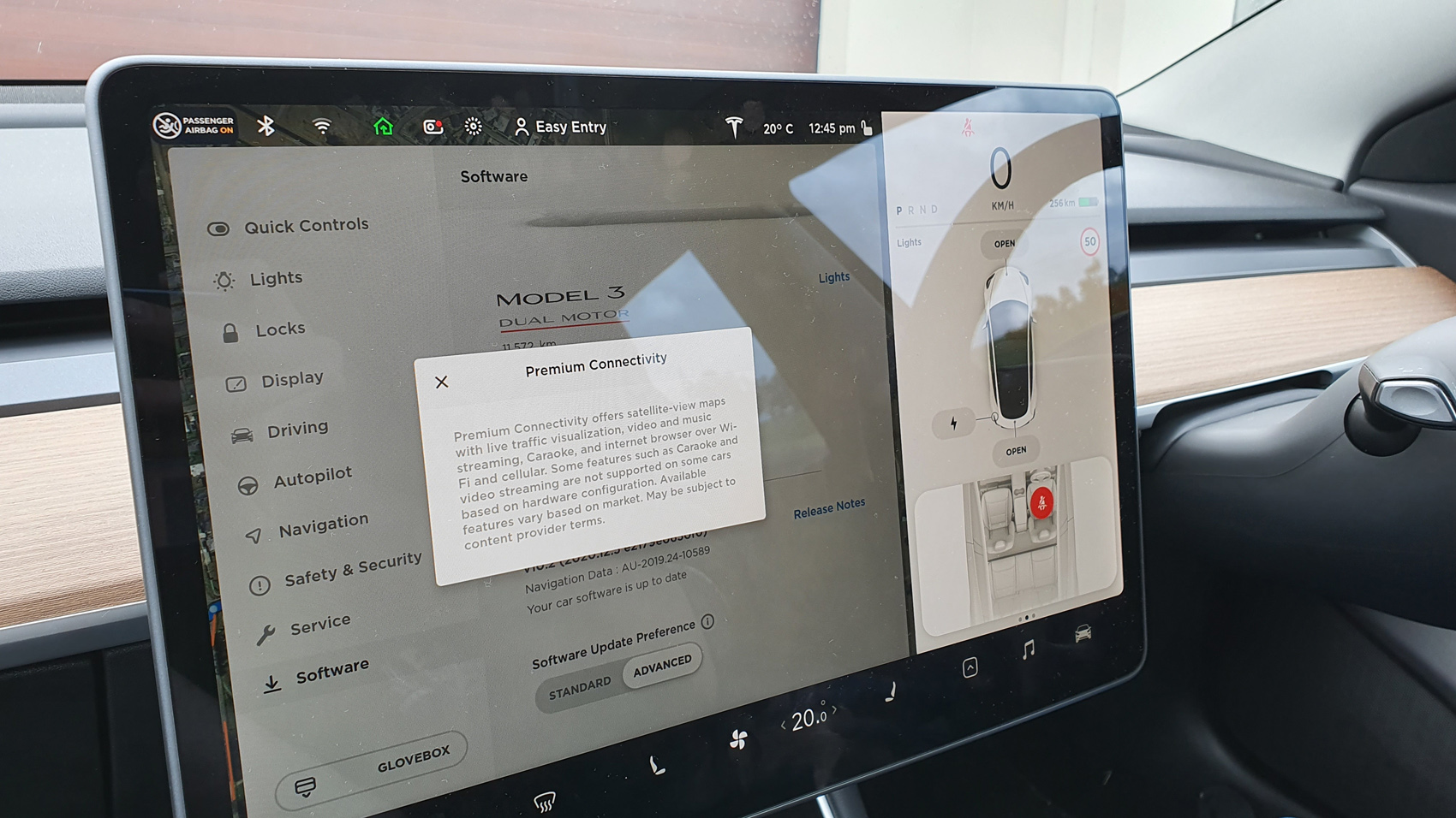 Tesla drops Premium Connectivity Package in Australia to A$9.99pm - techAU