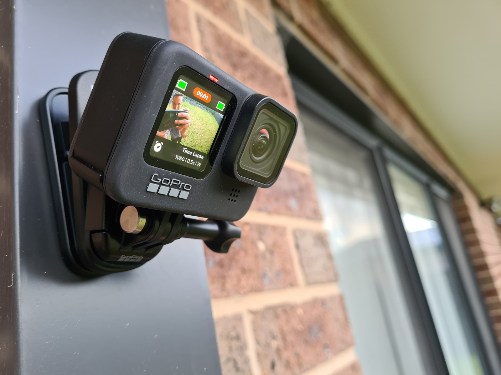 HERO9's front-facing display is perfect for framing shots - techAU