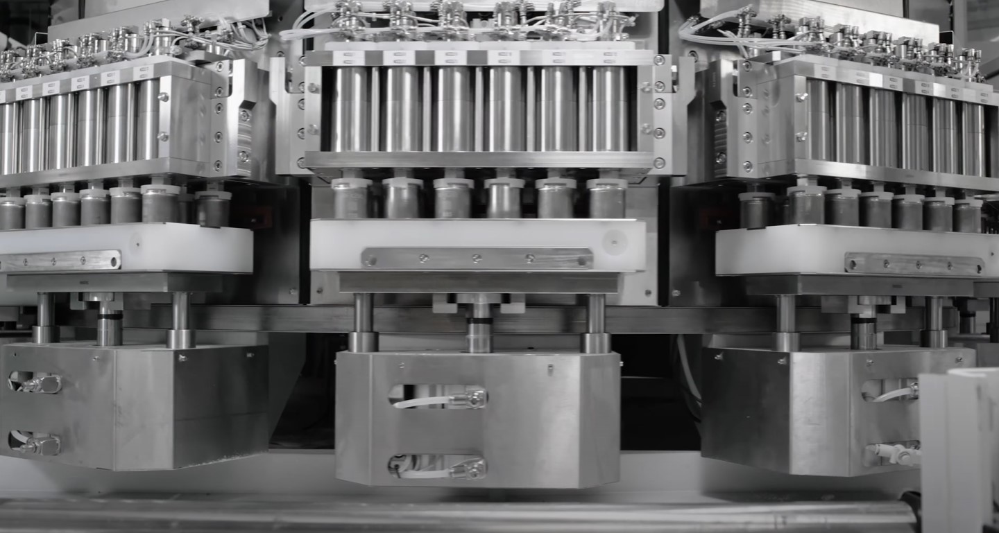 Tesla releases mesmerising video showing tens of thousands of new 4680 ...
