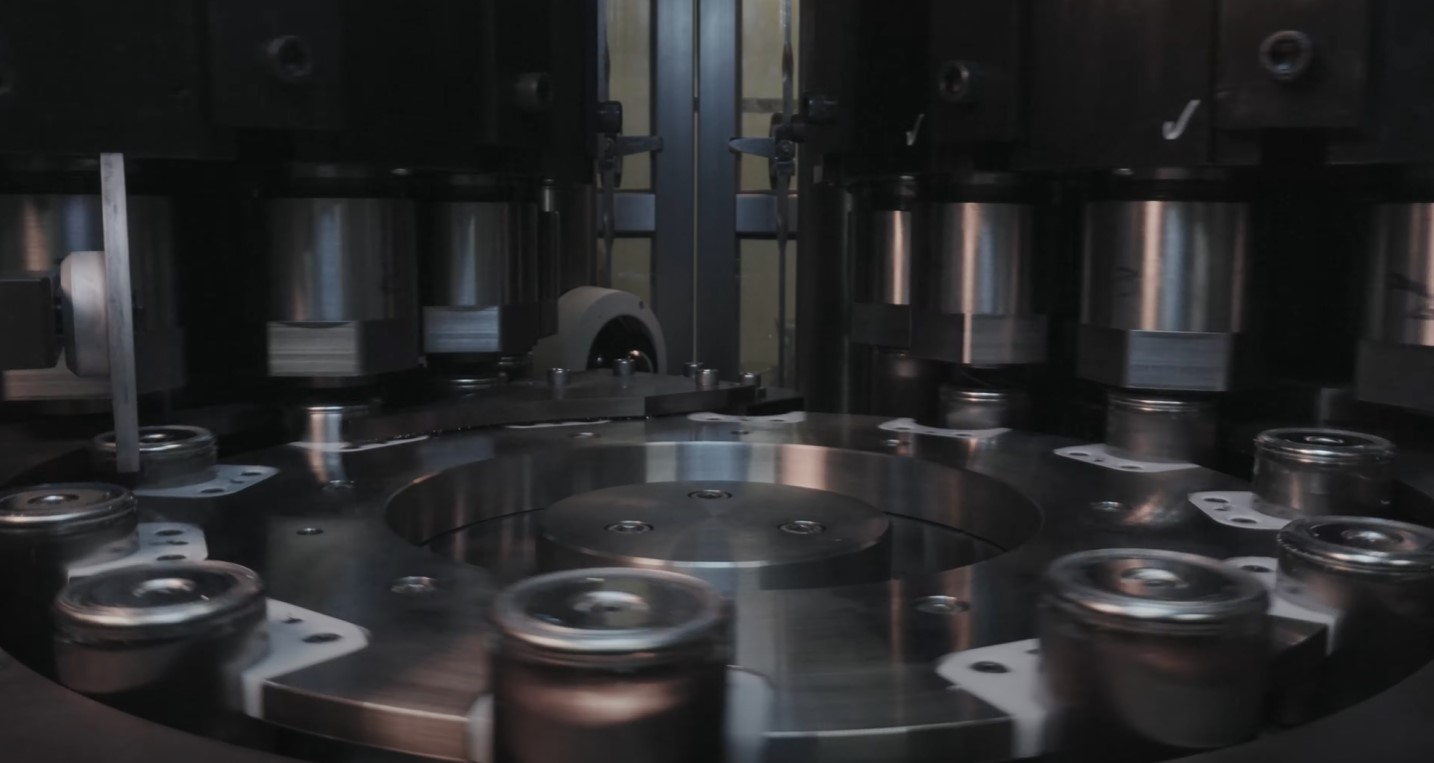 Tesla releases mesmerising video showing tens of thousands of new 4680 ...