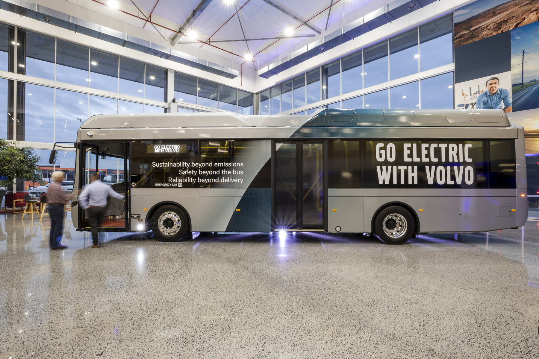 Volvo launches new Volvo BZL Electric chassis for Buses - techAU