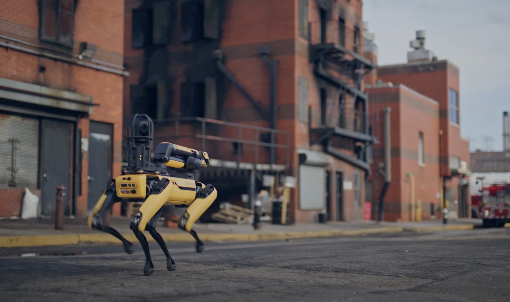Boston Dynamics releases new updates to their Robot Dog: Spot - techAU