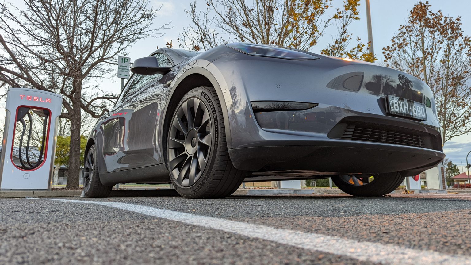 REVIEW: Tesla Model Y, Australia is about to fall in love with the ...