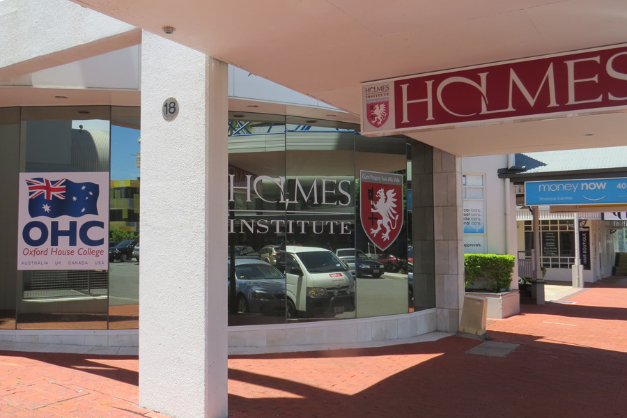 Holmes Institute: /Locations /Cairns /Gallery of Cairns