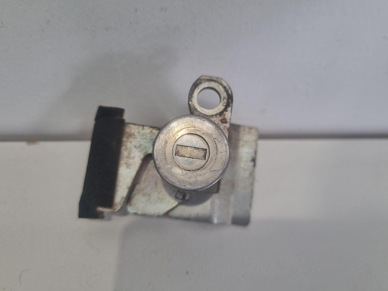 Door/Boot/Gate Lock Hiace Toyota 2013