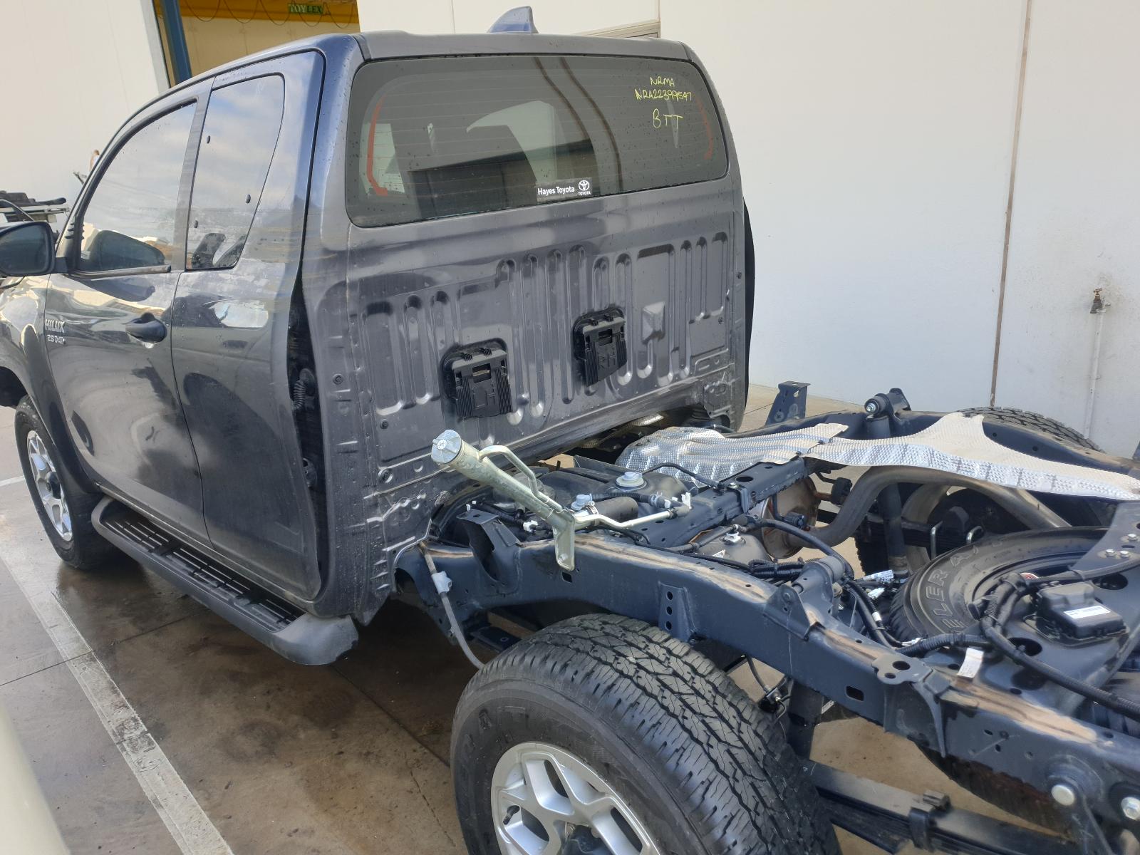 Right Rear Door Sliding Hilux Toyota 2022