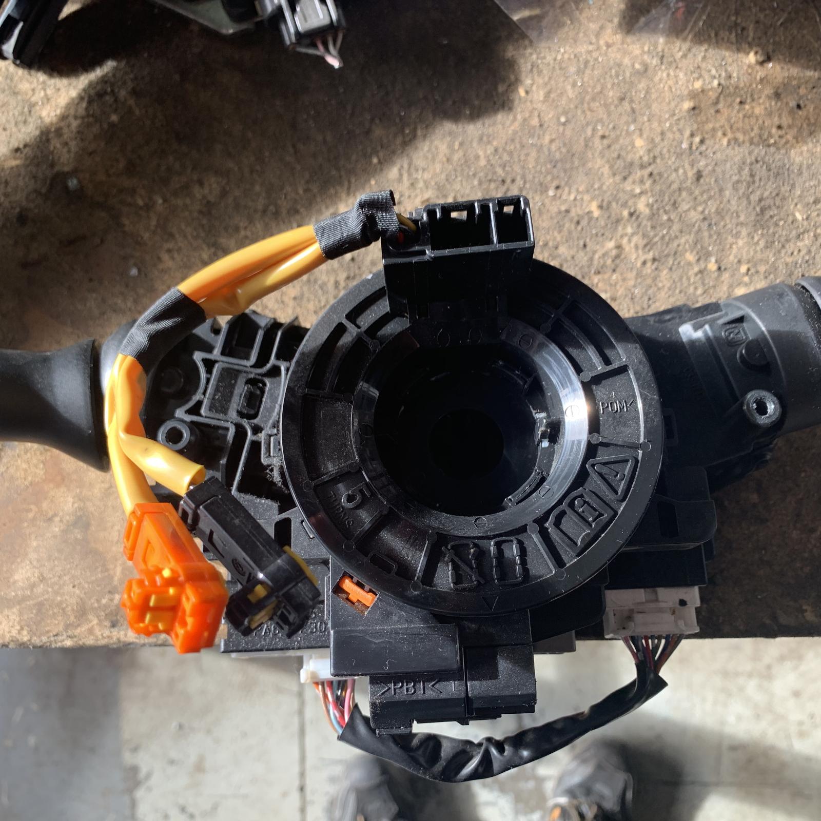 Airbag Module/Sensor Is250/is250c Lexus 2005